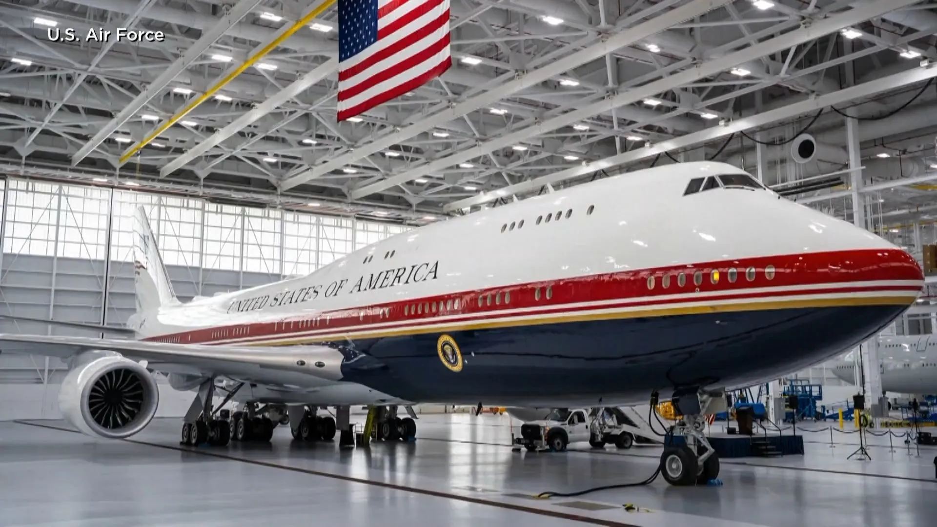 Donald Trump a reçu son nouvel Air Force One : une 'Maison Blanche ...