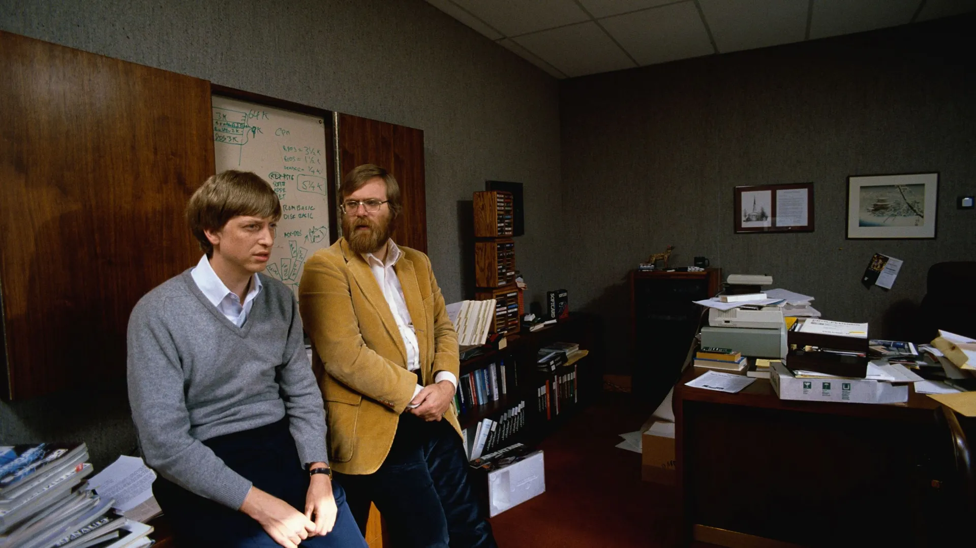 Fondée en 1975 par deux amis d’enfance, Bill Gates et Paul Allen ...
