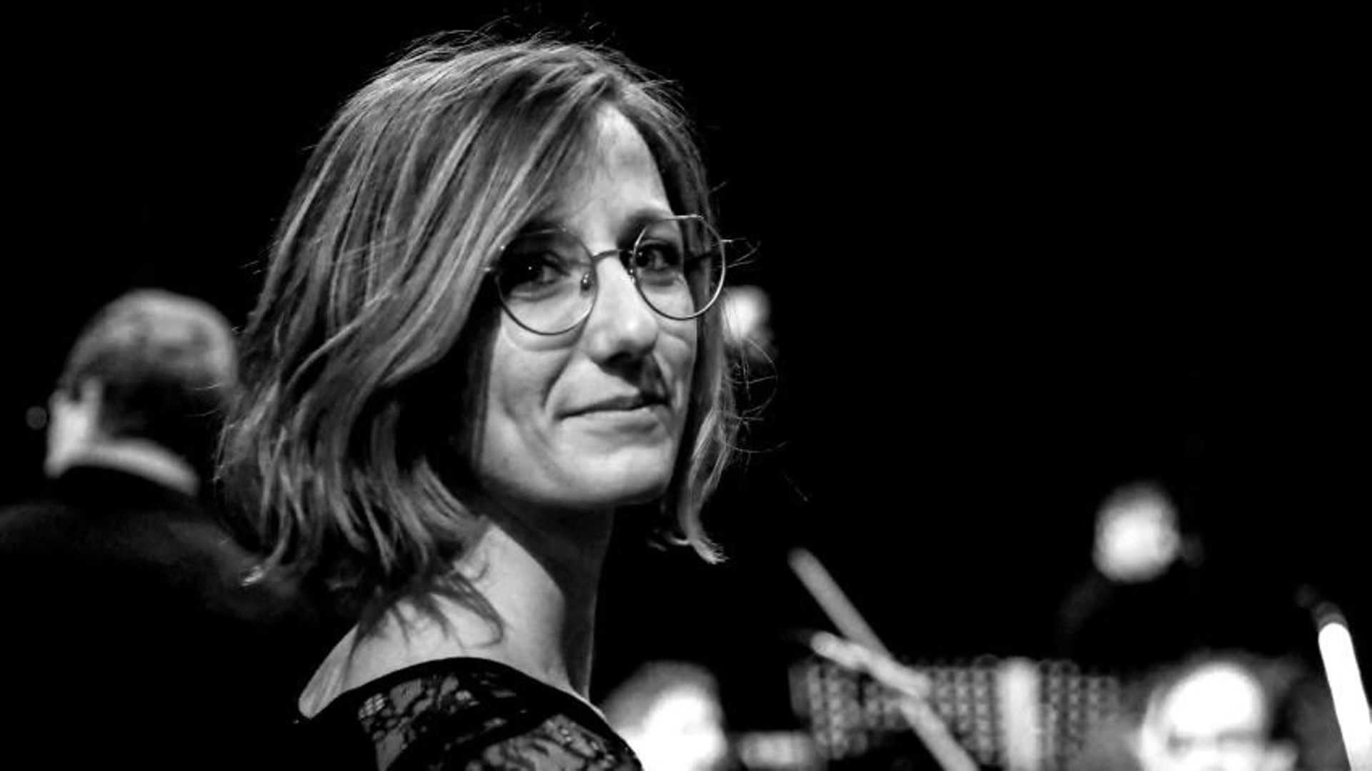 Apolline Jesupret, entre lueurs et bleu ardent - RTBF Actus