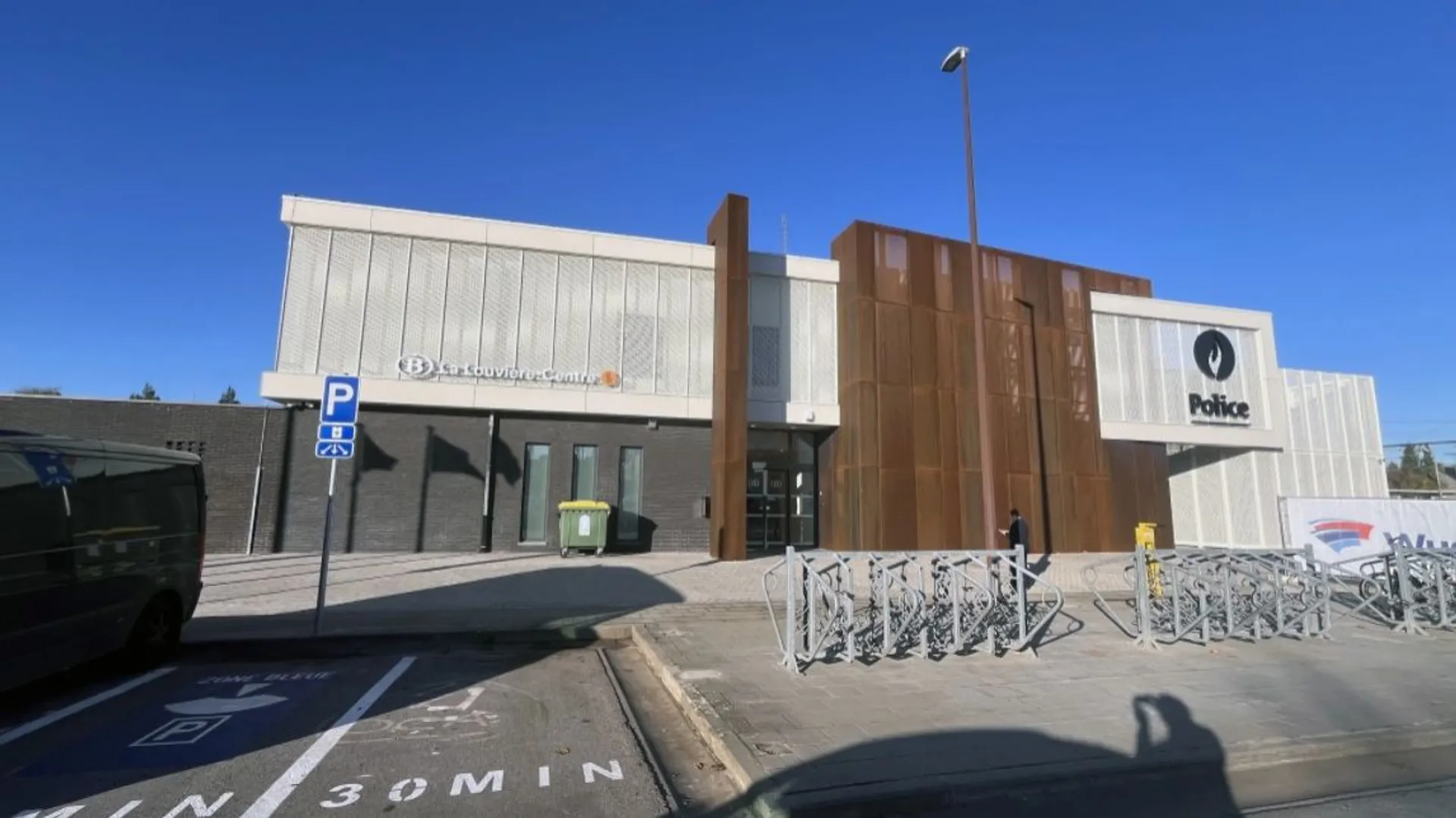 La Louvière : inauguration ce vendredi du nouveau commissariat situé à ...