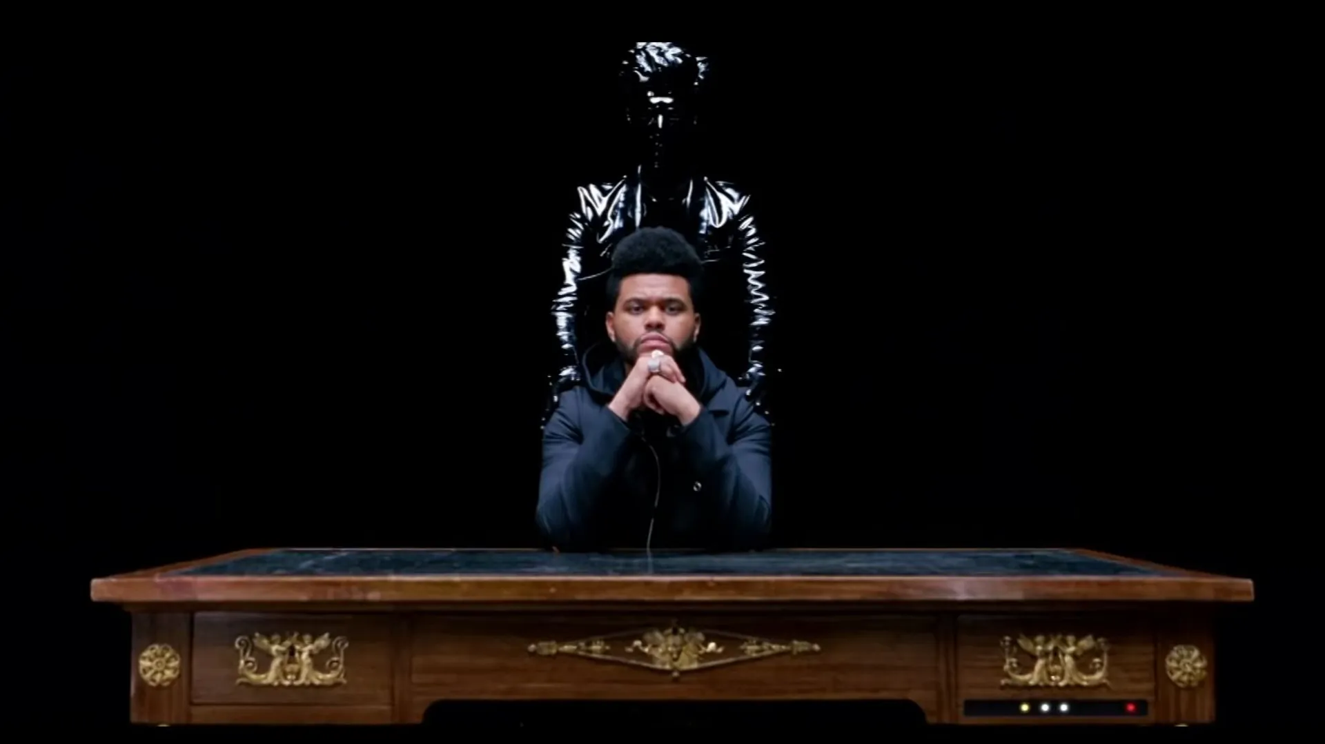 The Weeknd sort un EP surprise - écoutez-le en intégralité - RTBF Actus