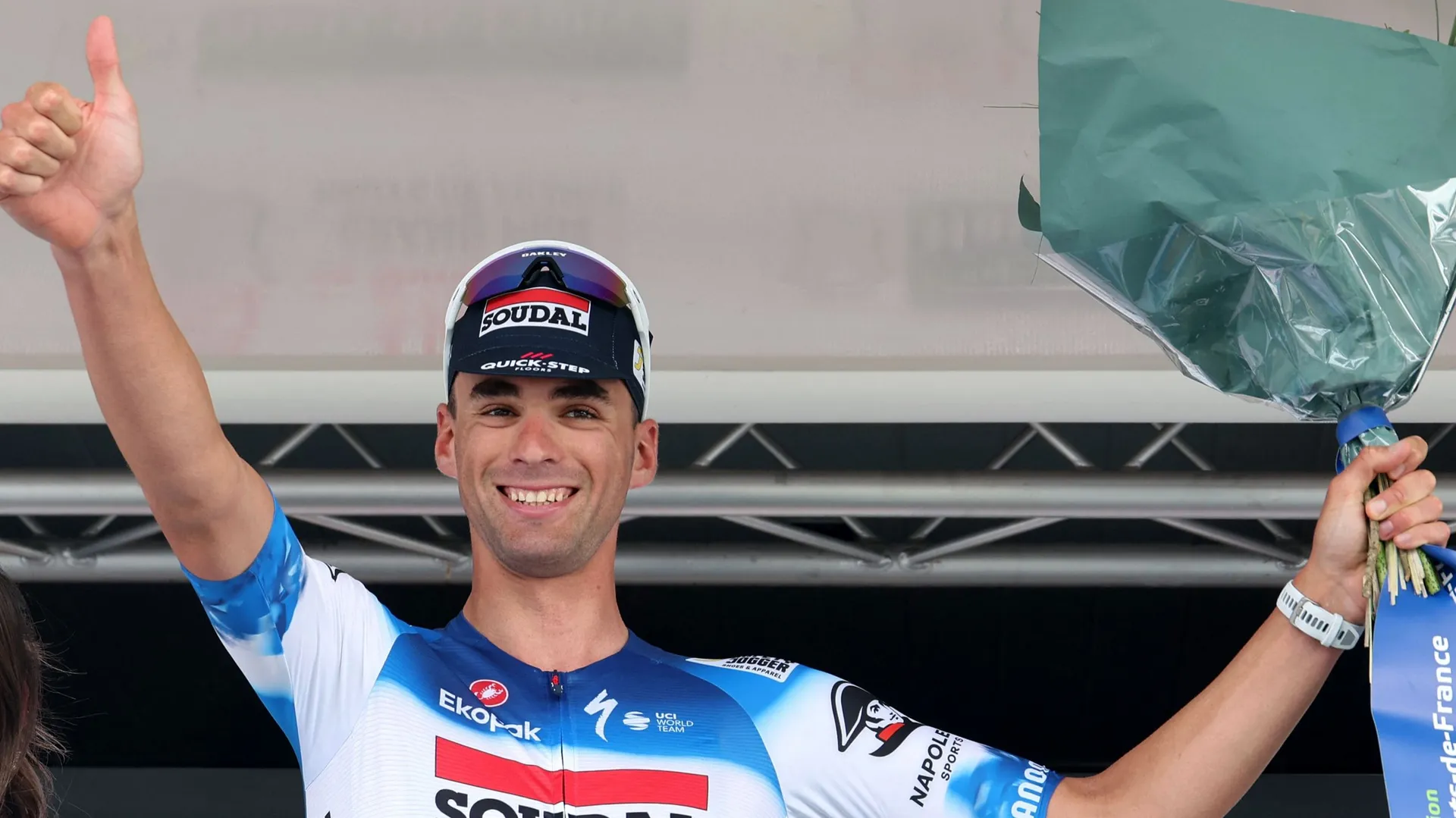 Anal classic she was attired to impress - very cute and