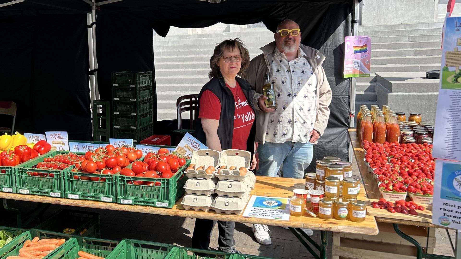 Premier 'Petit marché du Jeudredi' à la ville haute de Charleroi ...