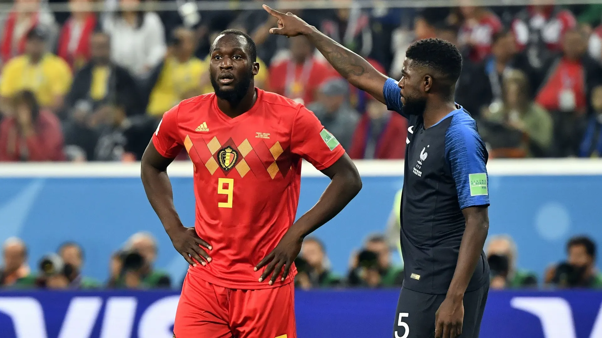 Stanis Idumbo, le jeune Belge qui vient de marquer son premier but avec ...