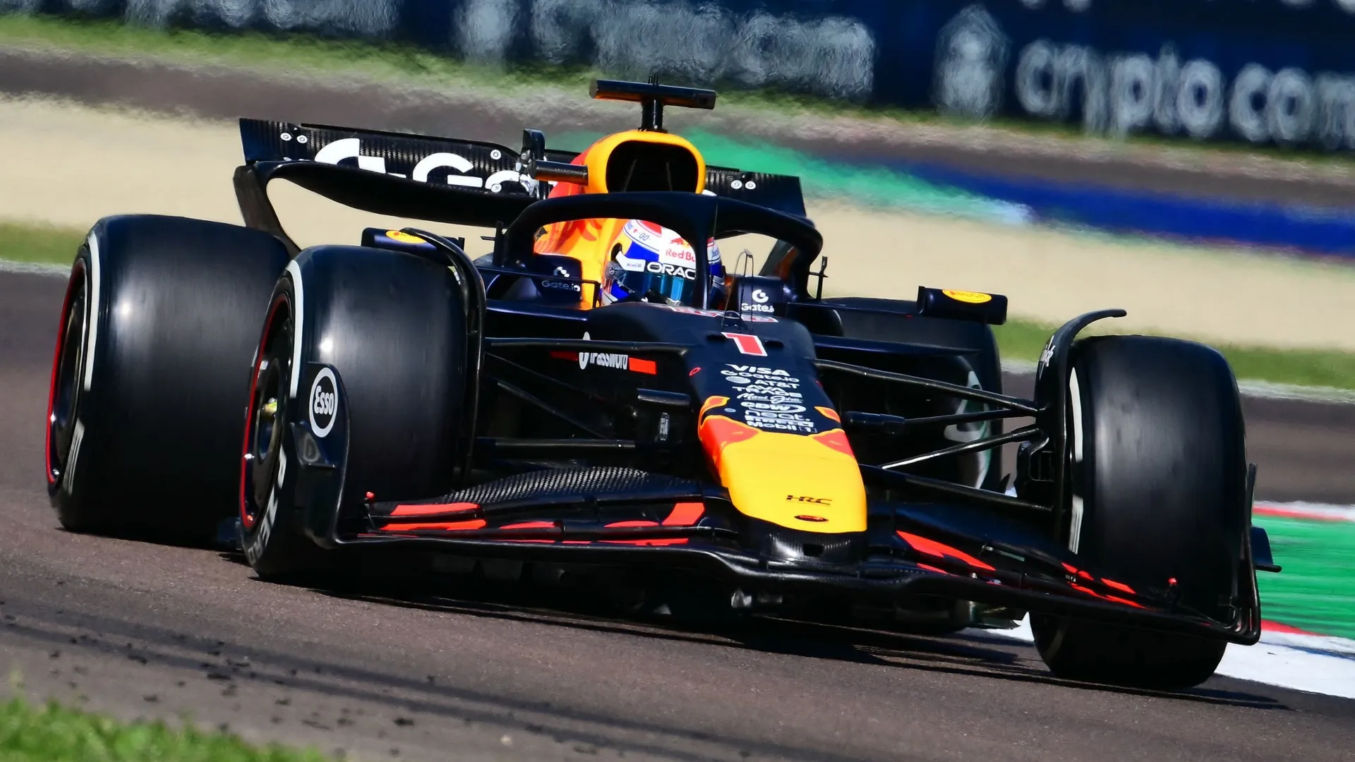 Le chef Jean-Luc Daniel vous propose sa recette de pesto d'asperges ...