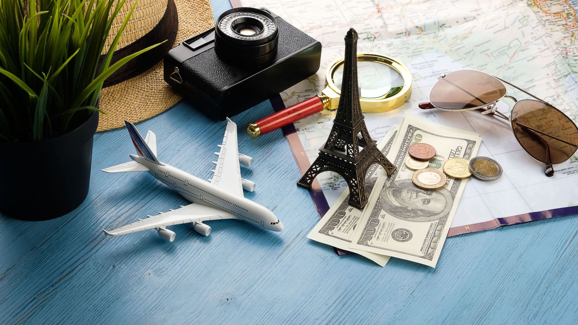 Trois astuces pour voyager sans se ruiner - RTBF Actus