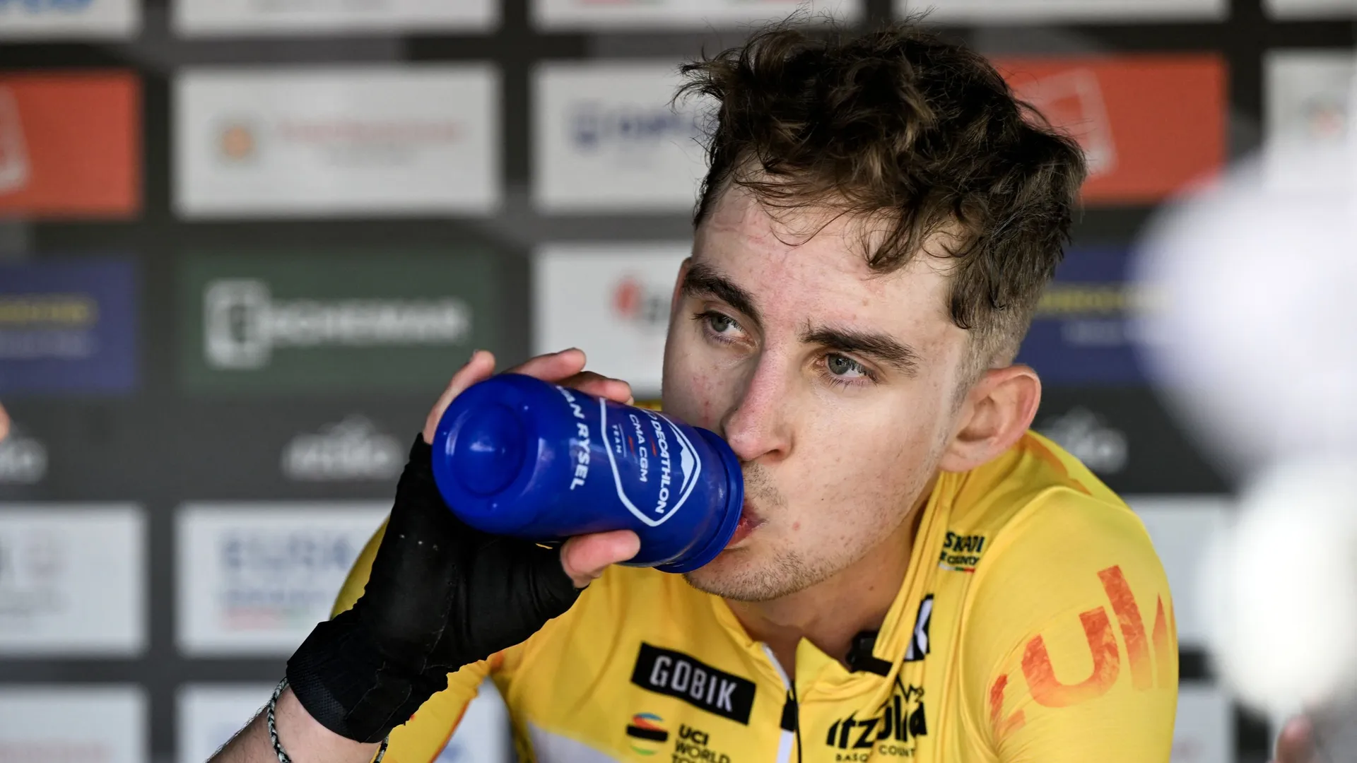 3 étapes sur 5 et tous les maillots : Paul Seixas cannibalise le Tour ...