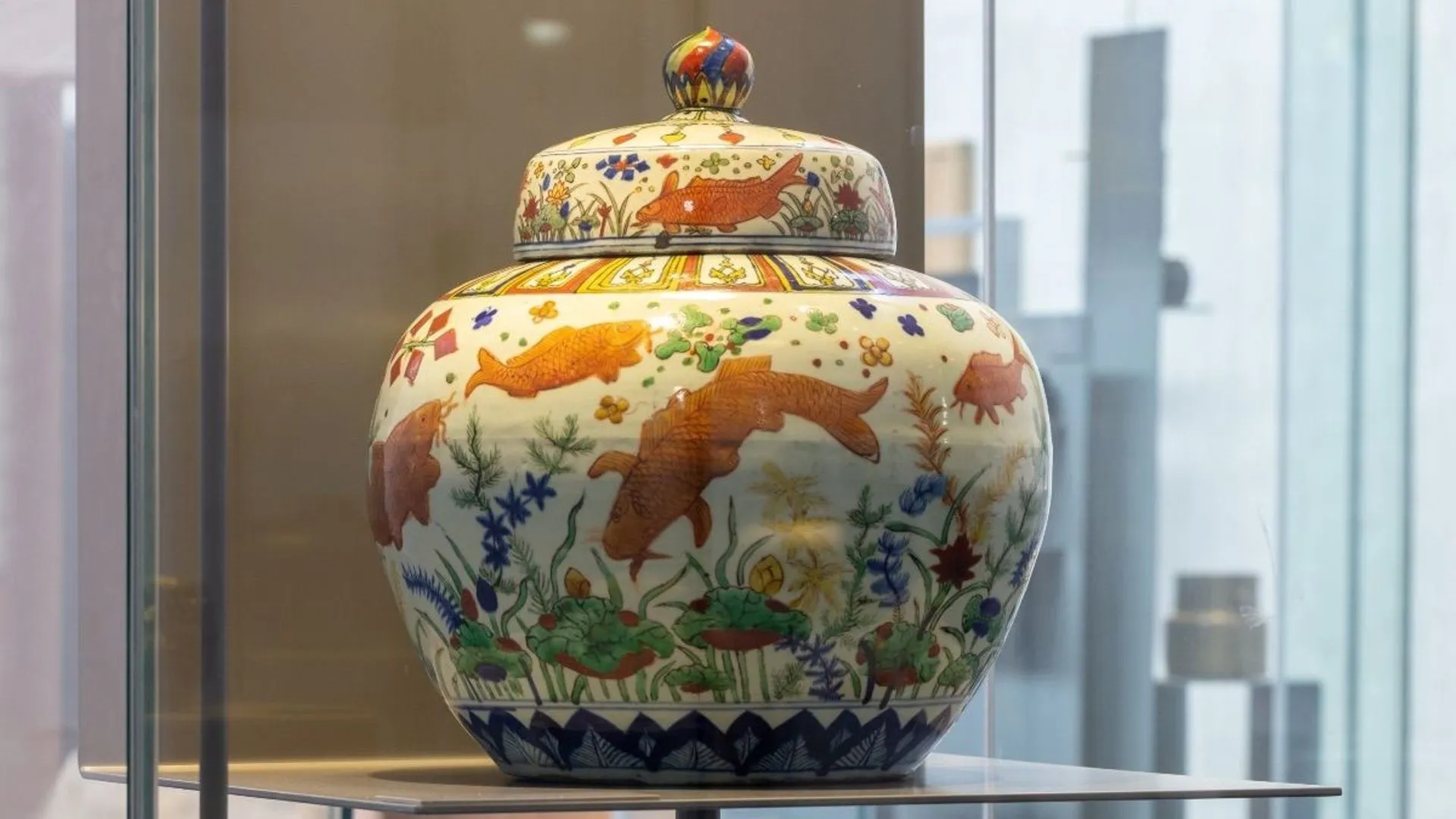 Vol de la jarre Ming au musée de Mariemont : des peines de prison jusqu ...