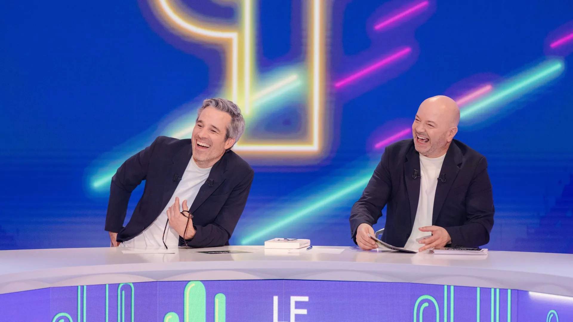 Menace Russe, Cyril Hanouna et Jean-Marc Généreux : découvrez les ...
