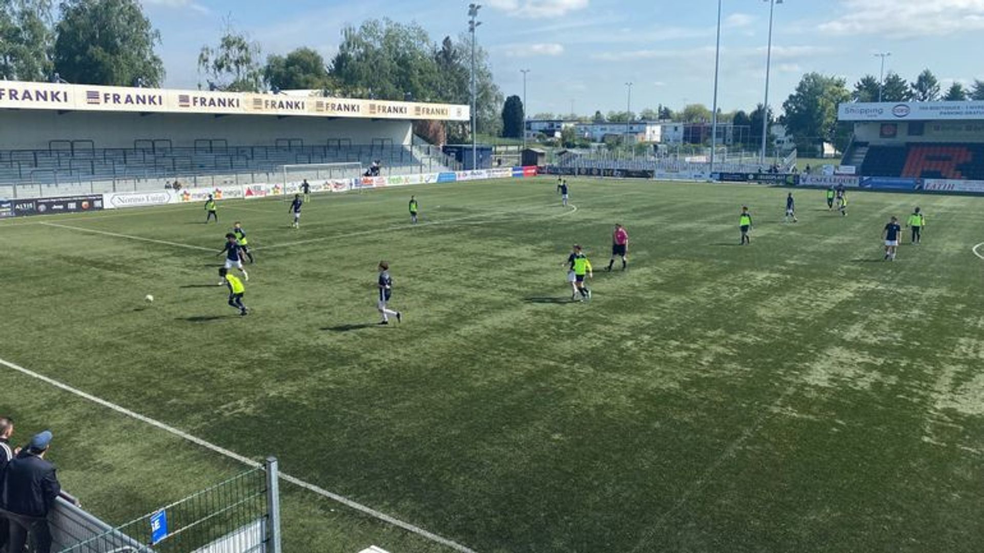 Liège : le challenge Jarfi, un tournoi de football contre les ...