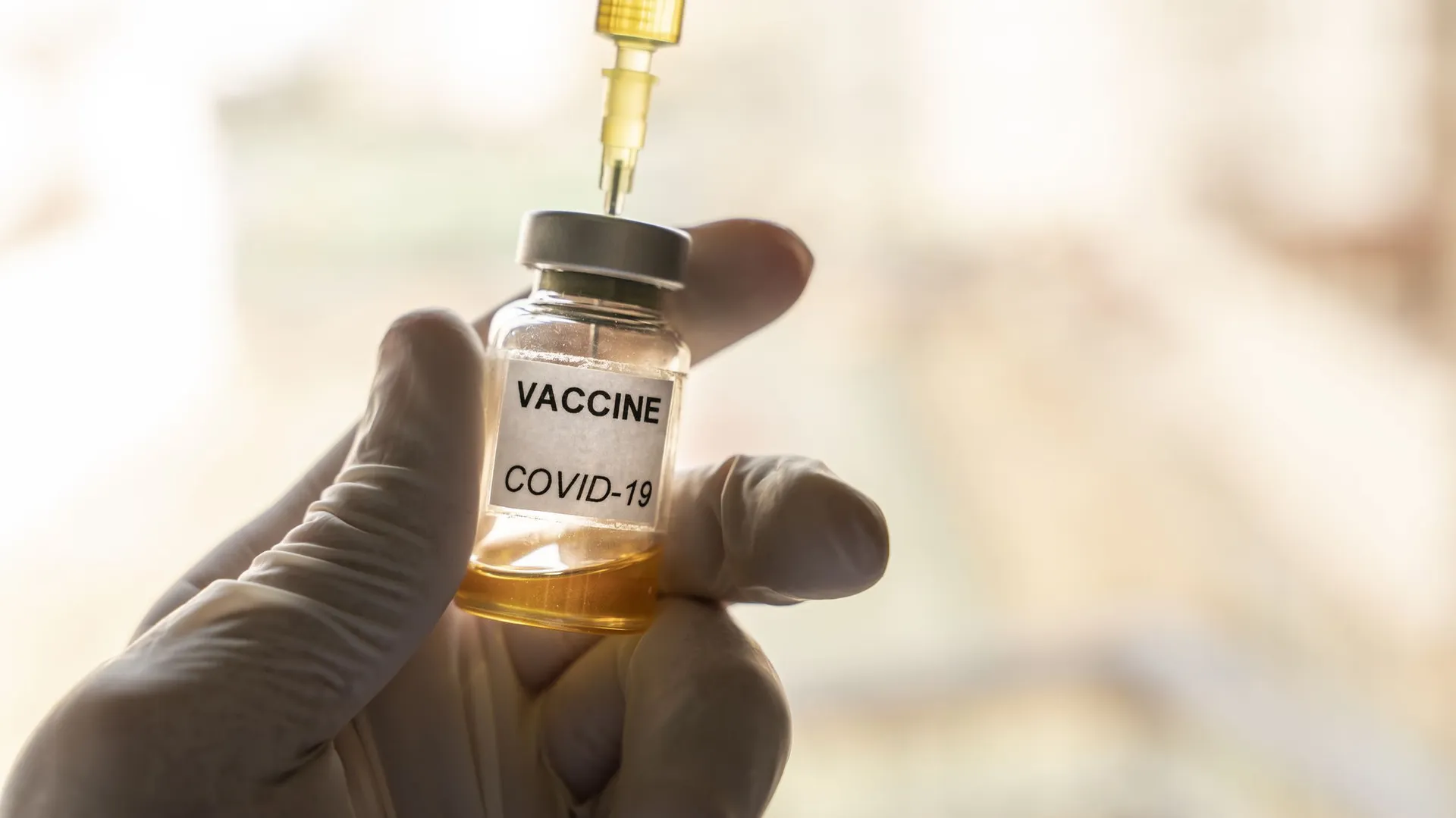Des volontaires pour tester le vaccin anti-covid à Liège - RTBF Actus