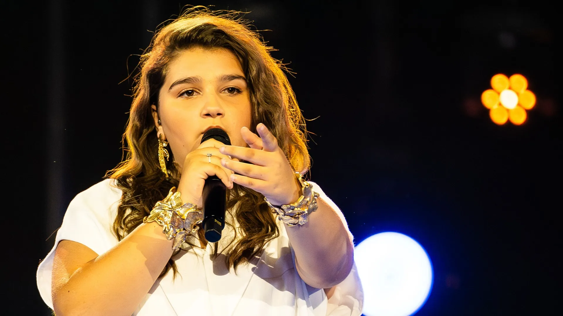 Finale The Voice Kids : Marion choisit la douceur et bouleverse avec Céline Dion - RTBF Actus