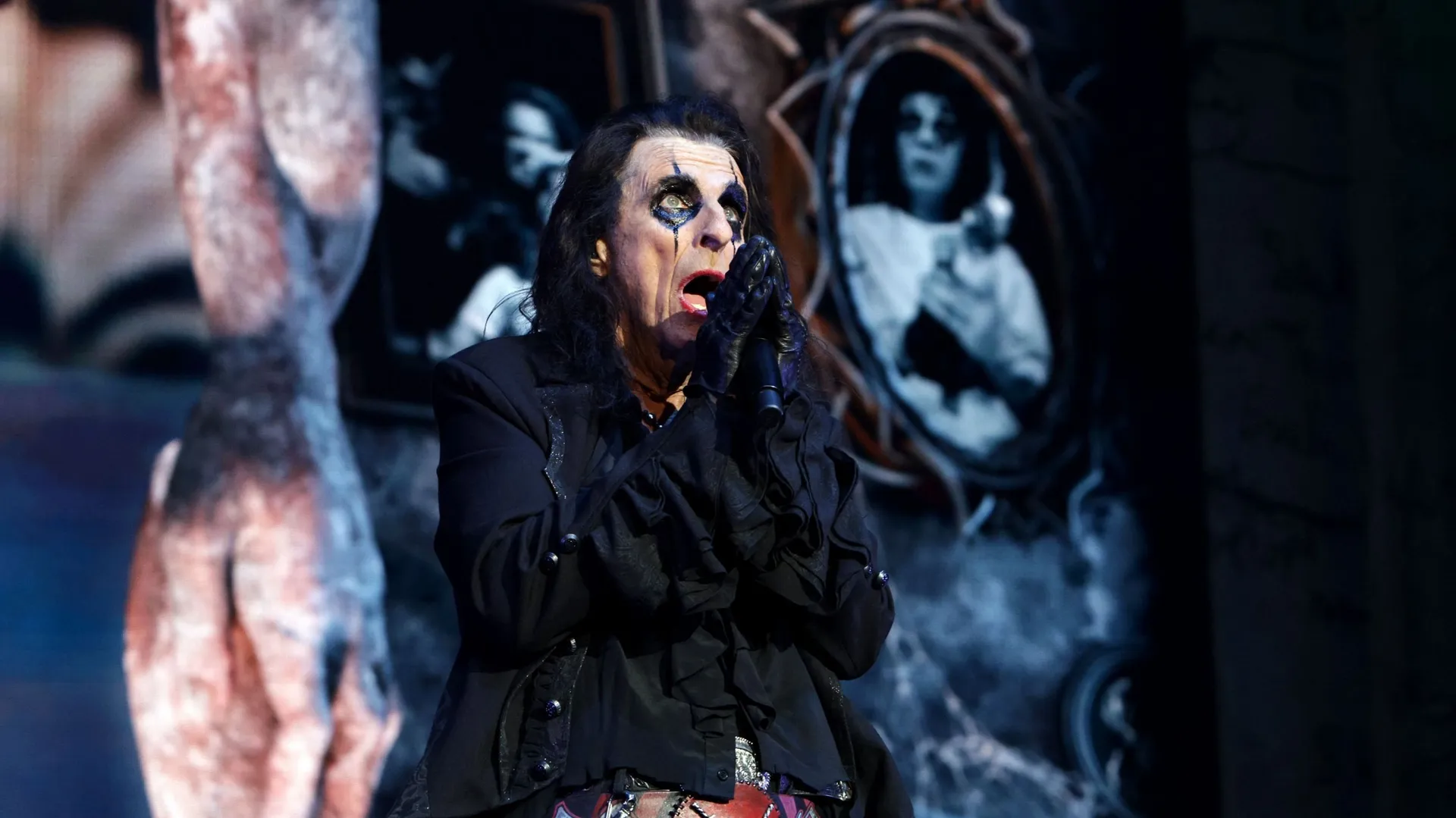 Damiano David embrase la toile avec sa reprise de 'Sex on Fire' - RTBF Actus