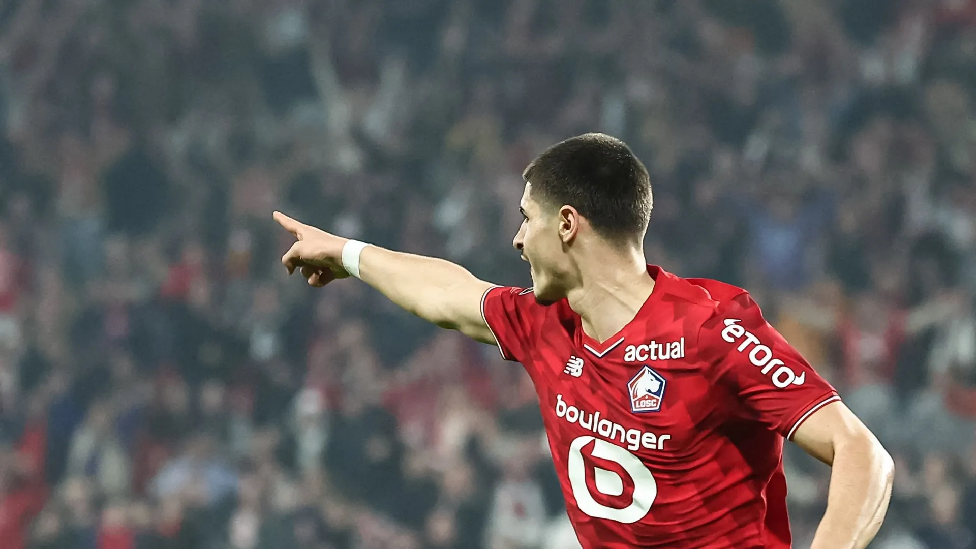 Zeno Debast incertain pour la Coupe du monde après une blessure au ...
