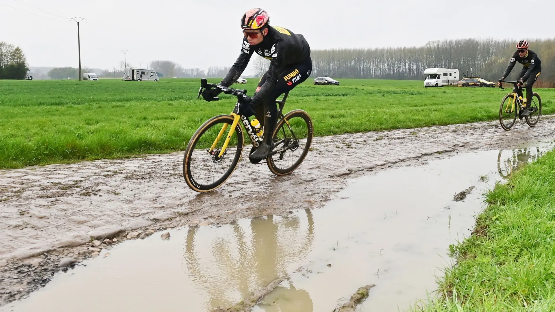 Paris-Roubaix 2023 : diffusion, parcours et favoris de la 120e édition ...