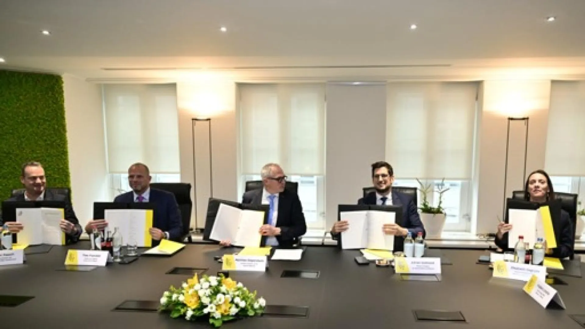 Défense : Theo Francken nomme le colonel Steven Thijs officier de ...