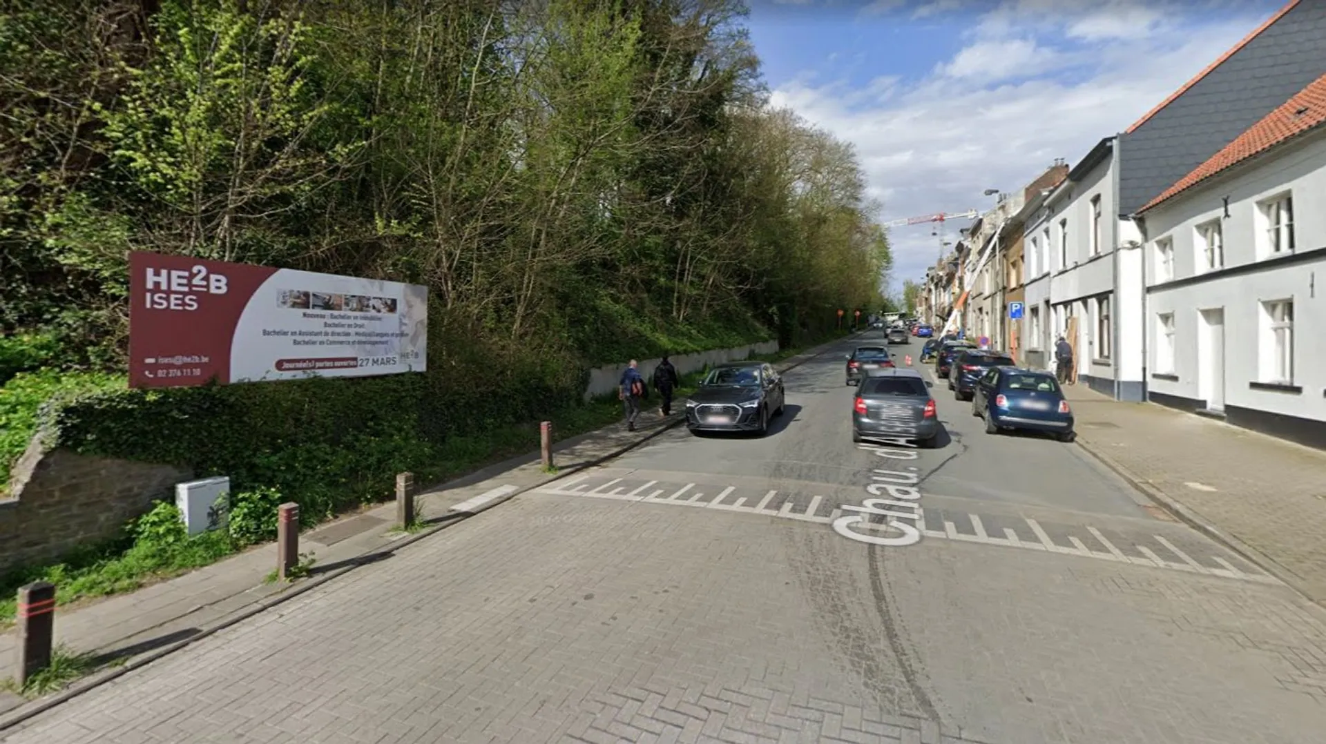 Uccle : le petit bois de Calevoet fera-t-il place à du logement social ? - RTBF Actus