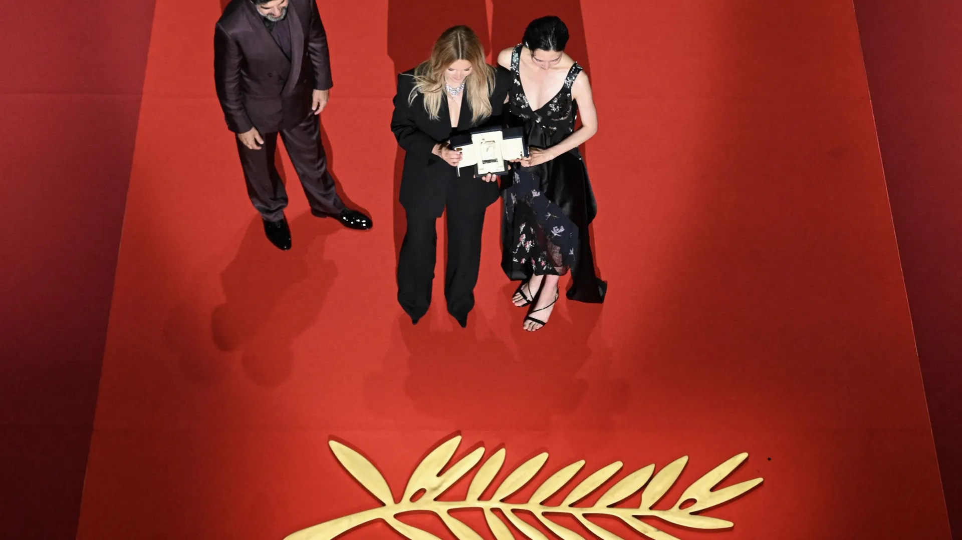 Palmarès du Festival de Cannes : Virginie Efira remporte le prix d ...