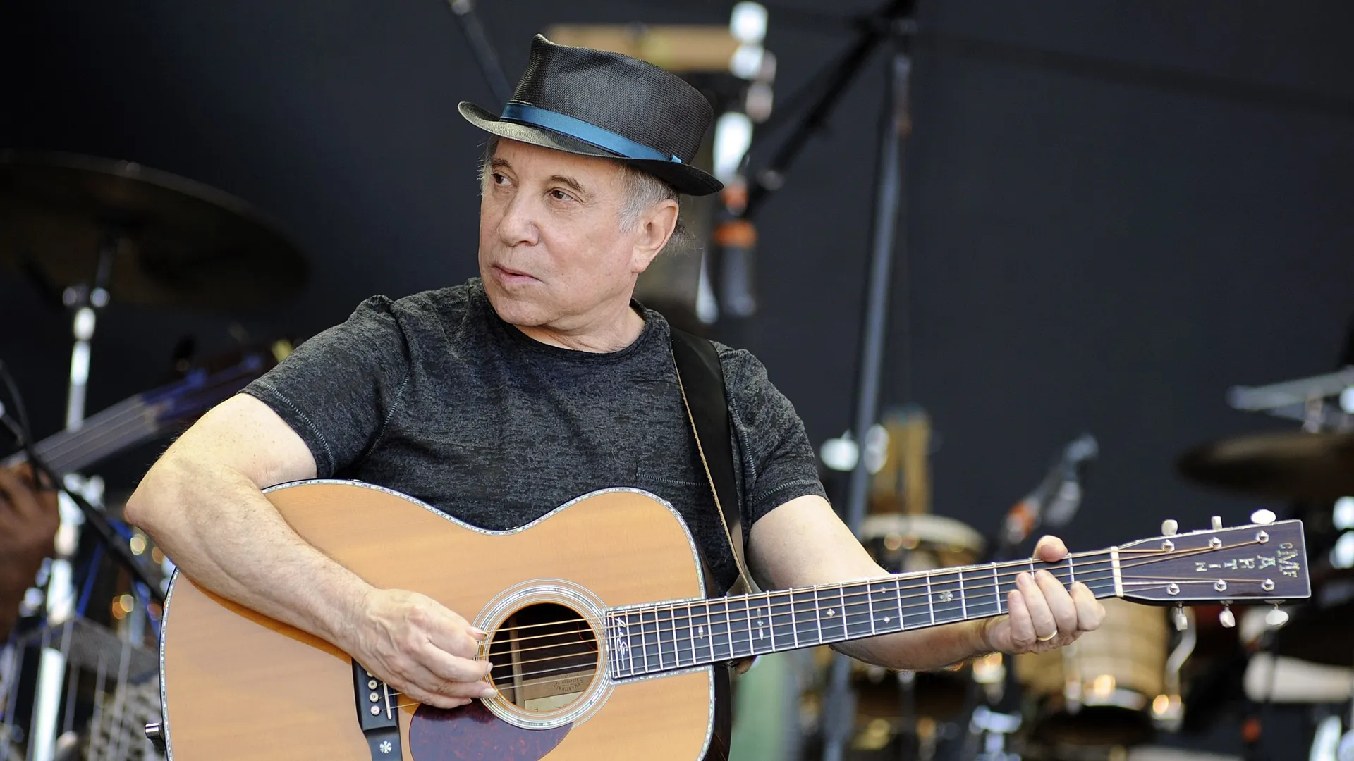 Paul Simon est 'optimiste' quant à son retour sur scène malgré sa perte ...