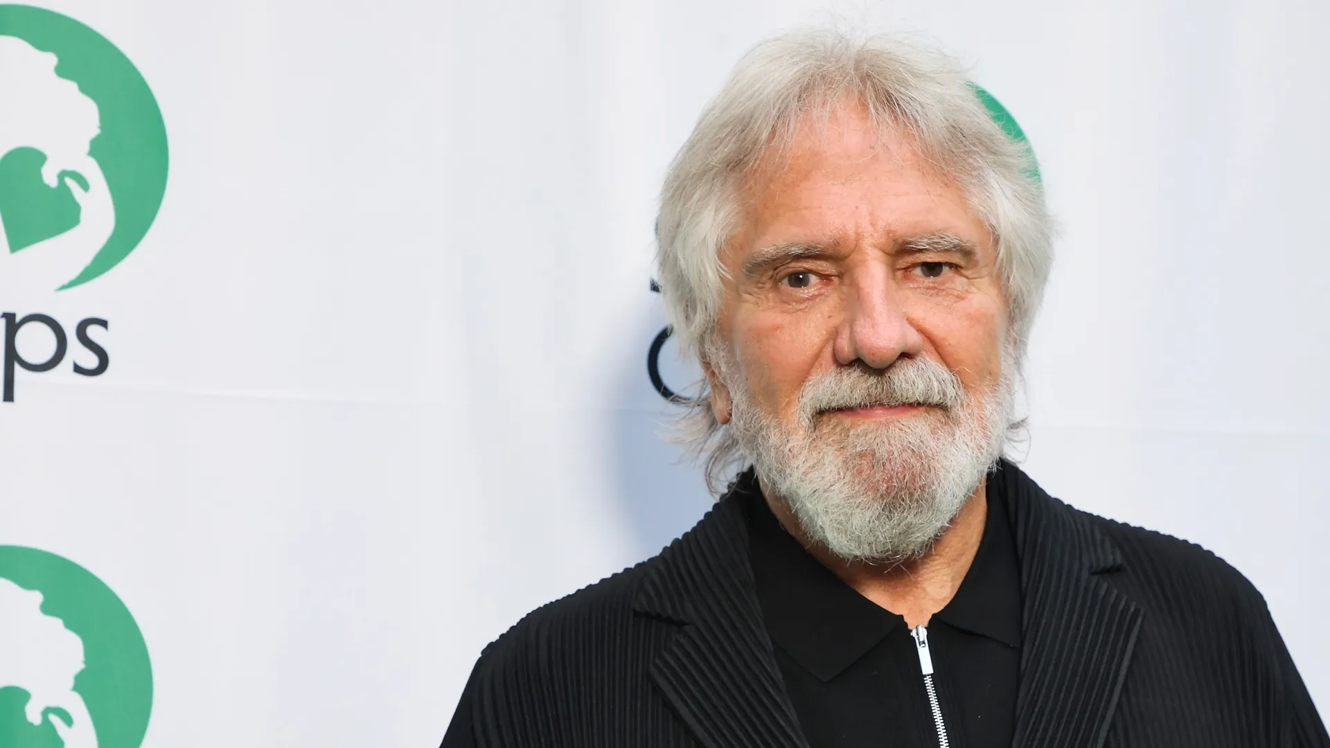 Geezer Butler de Black Sabbath fait appel à un chanteur IA pour ...