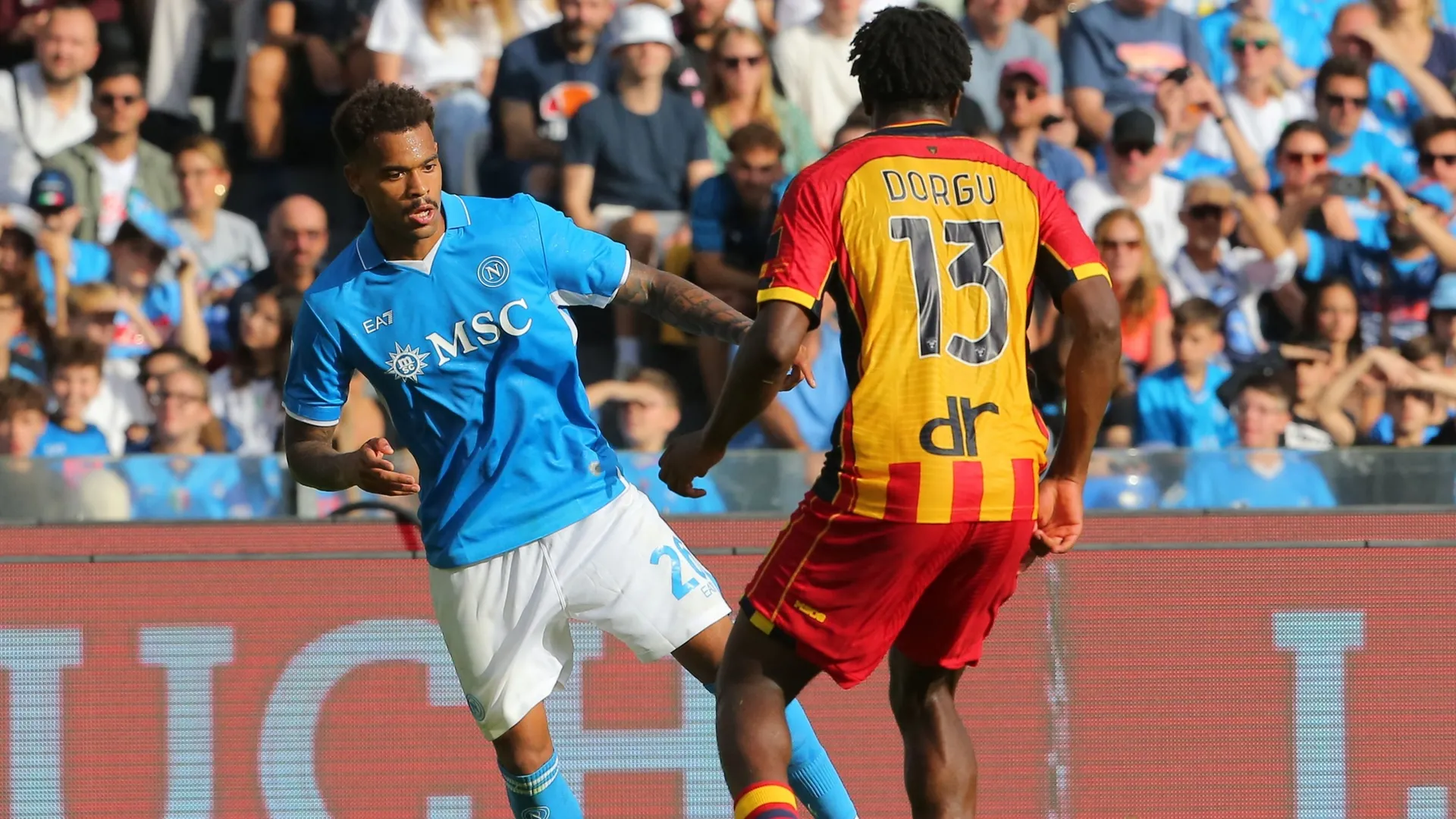 Cyril Ngonge passe de Naples au Torino - RTBF Actus