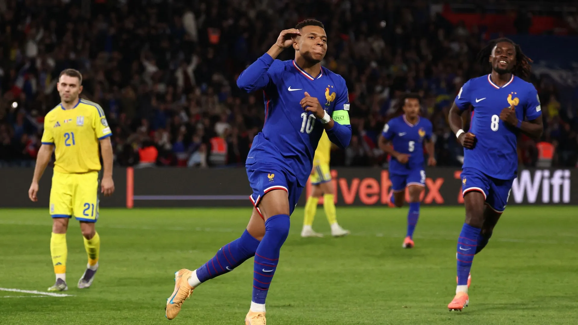 Witsel, Theate, Cherki, Haaland, pourquoi portent-ils tous des lunettes ...