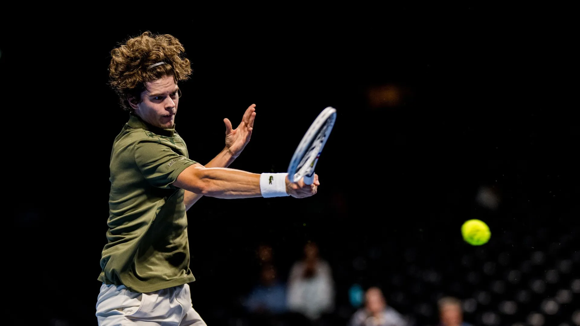 Alexander Blockx remporte le tournoi Challenger de Canberra et déboule ...