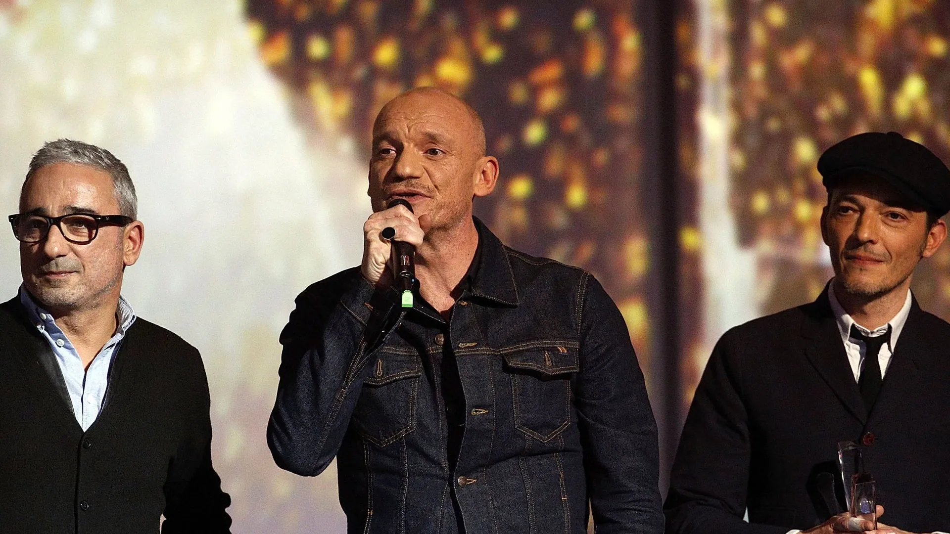 Pour ses 25 ans, 'Louise Attaque' ressort son premier album éponyme ...
