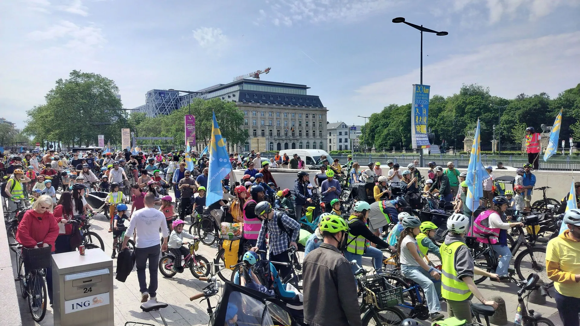 700 cyclistes dans les rues de Bruxelles pour réclamer des ...