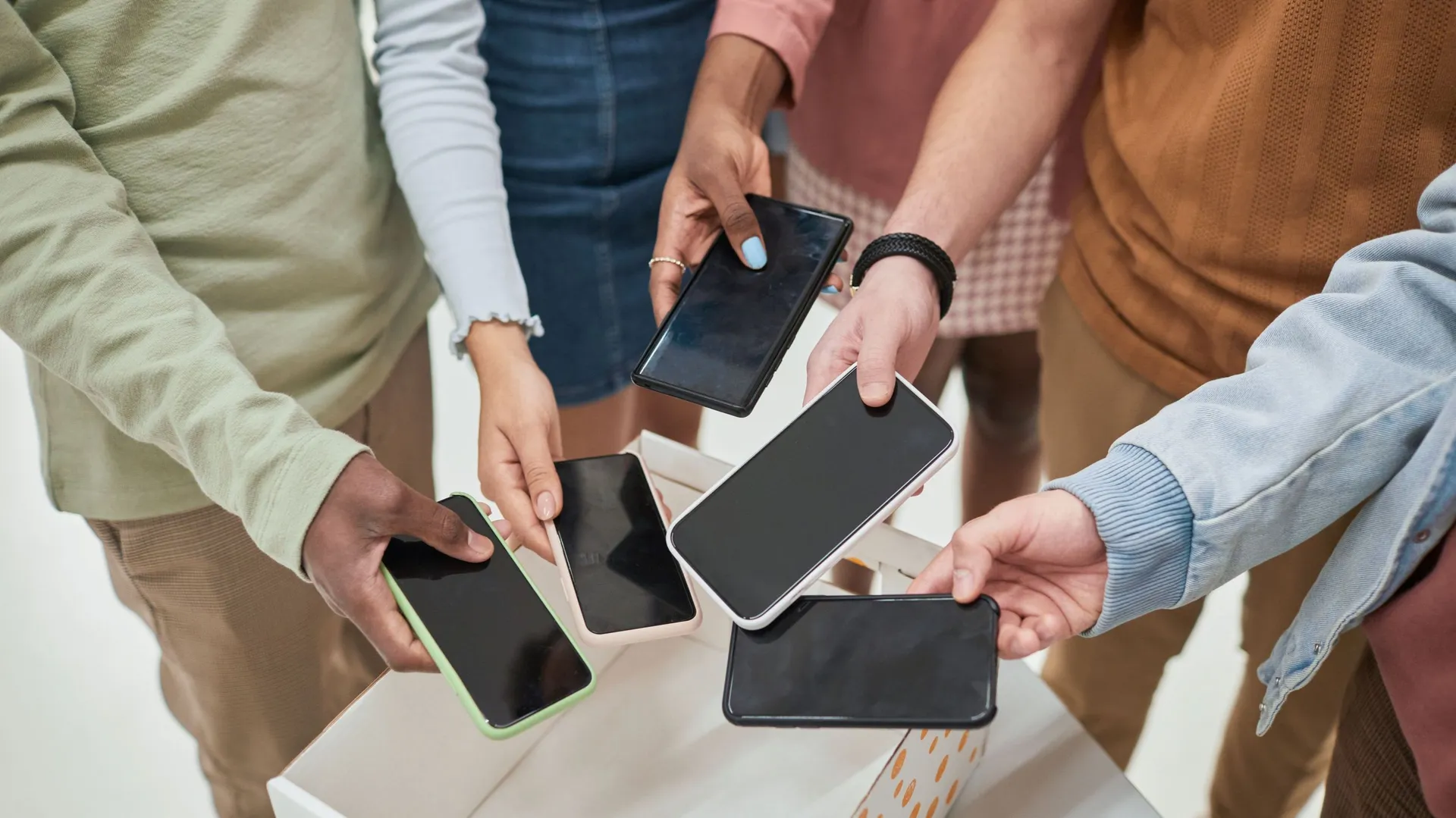 30 ans de GSM, vraiment ? De quand date réellement cette petite ...