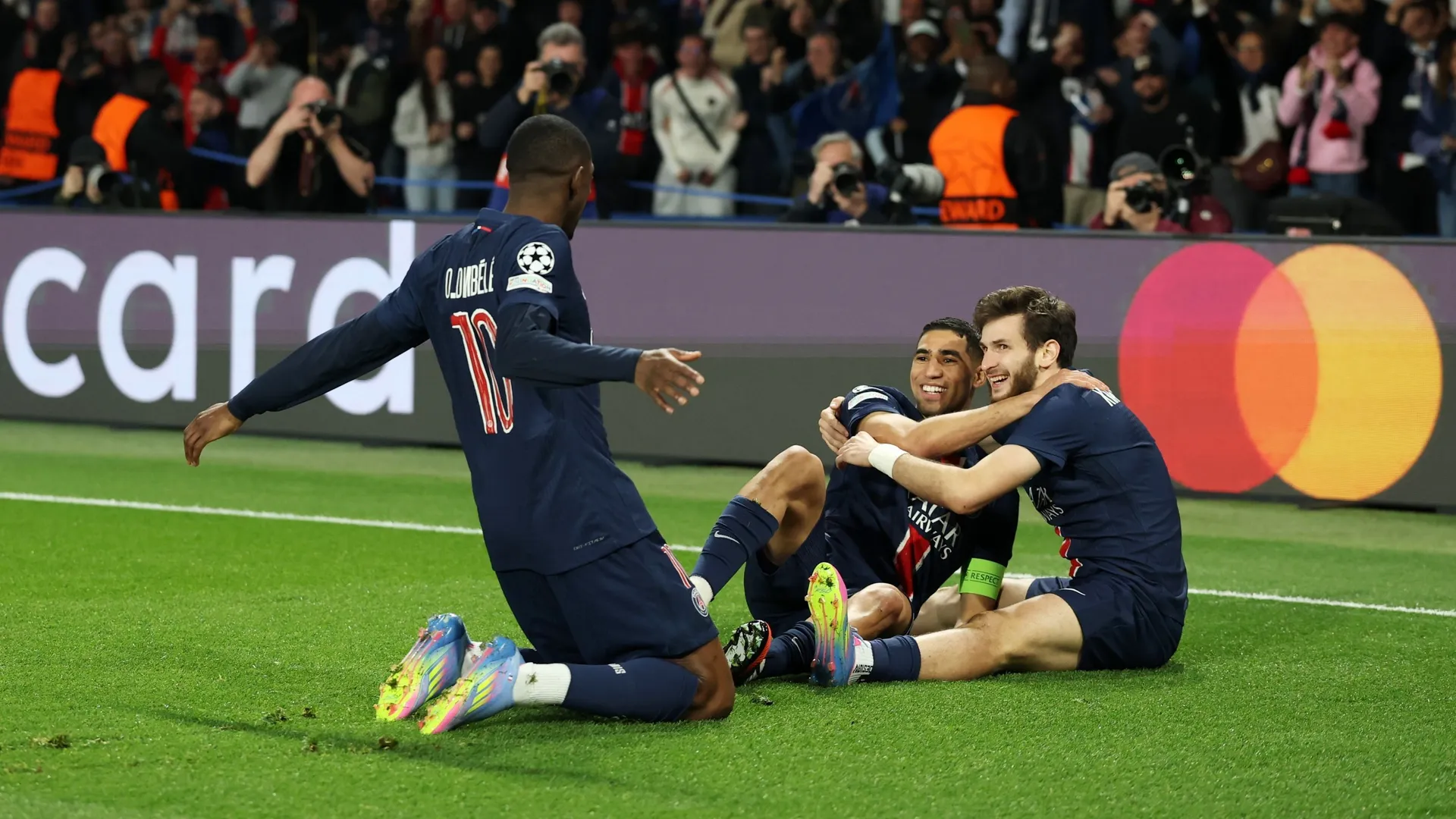 Le PSG efface Aston Villa après un festival de beaux buts, Youri ...