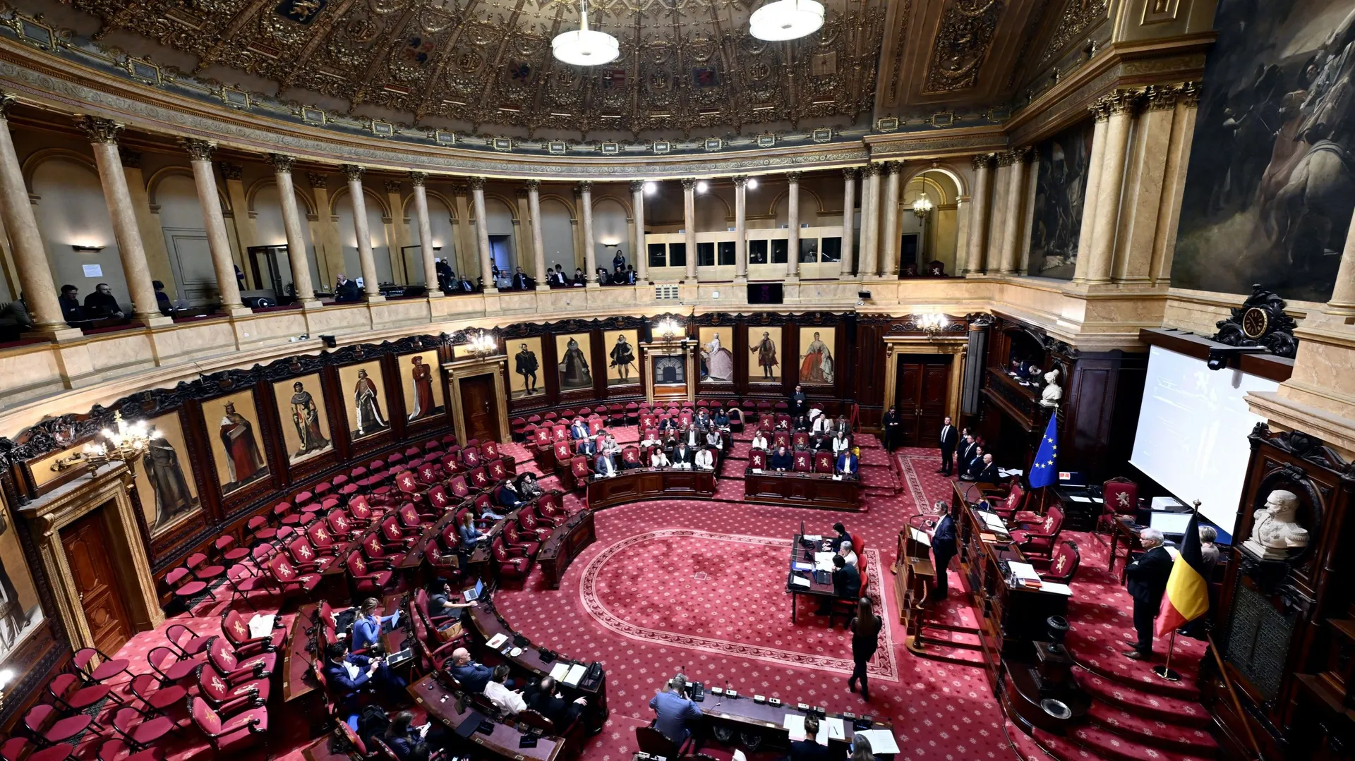 À pas feutrés, le Sénat s’en va… Retour sur l’histoire tumultueuse du ...