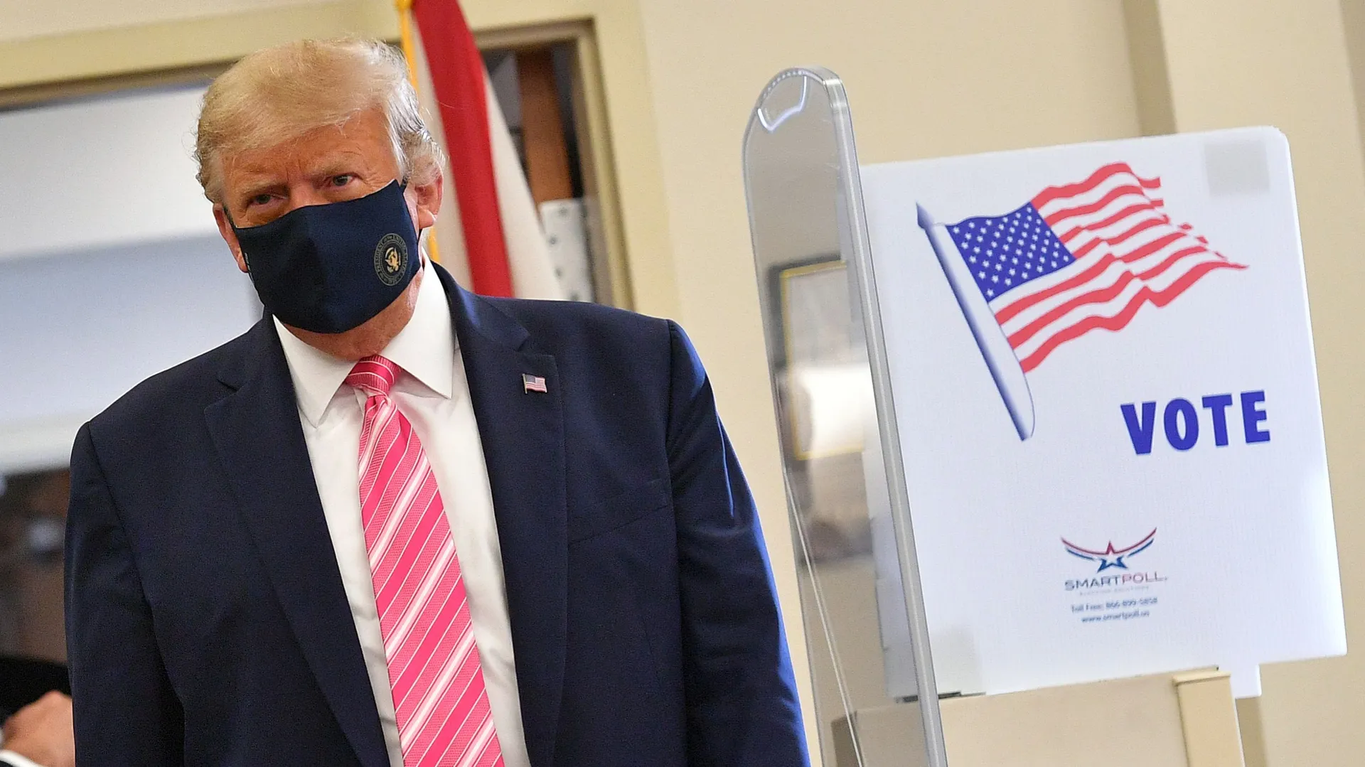 Présidentielle américaine 2020 : Donald Trump vote par anticipation en ...