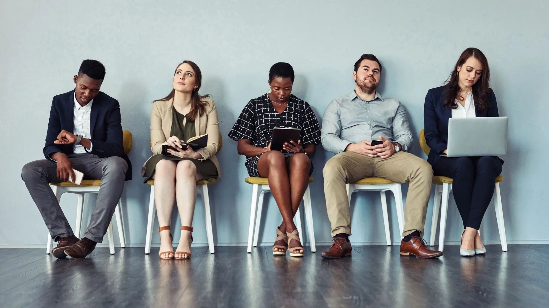 'Pas trop mauvais, mais noire et âgée': une candidate fait condamner un ...