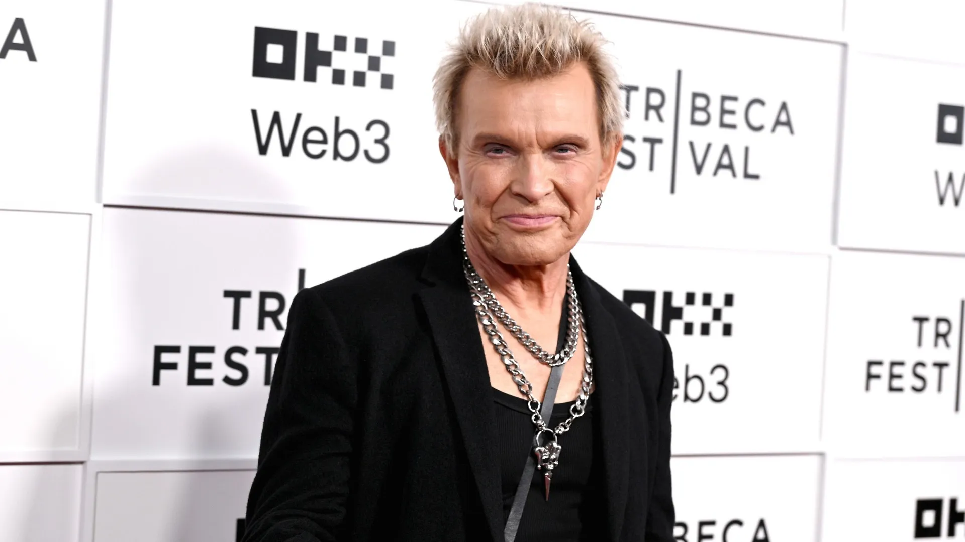 Lorde consternée par la trend TikTok autour de sa chanson 'Man Of The ...