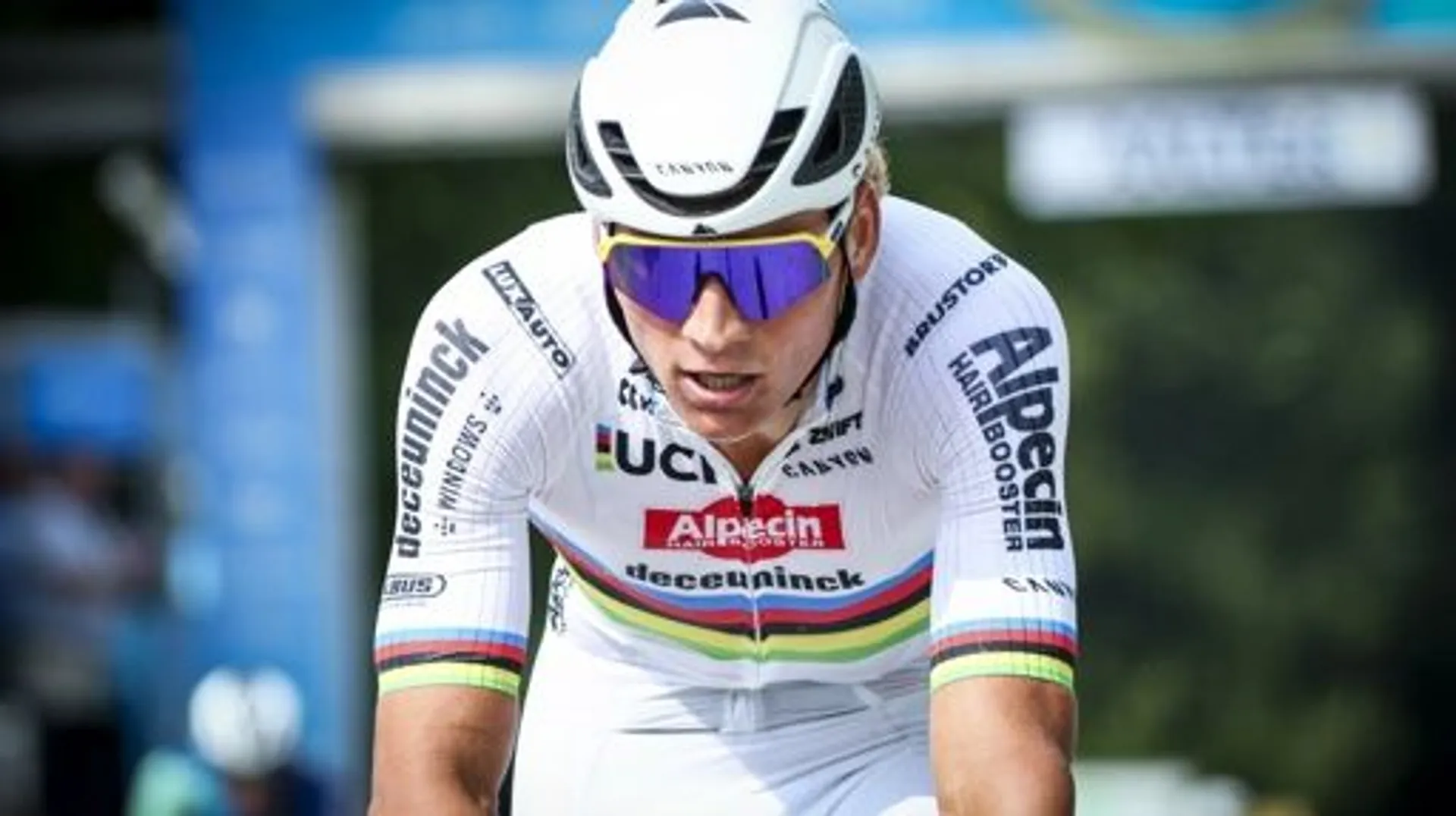 Gérard Bulens décortique le sprint de Jasper Philipsen et Tim Merlier à ...