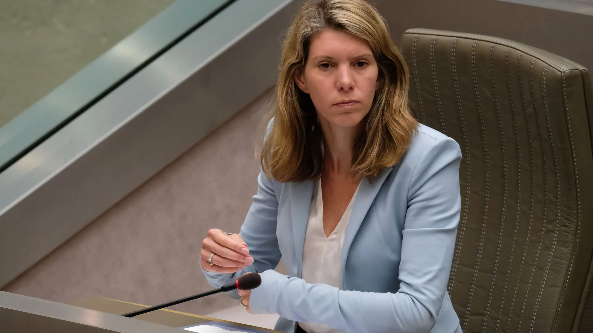 Politique flamande : Els Ampe (ex-Open VLD) envisage de former un ...
