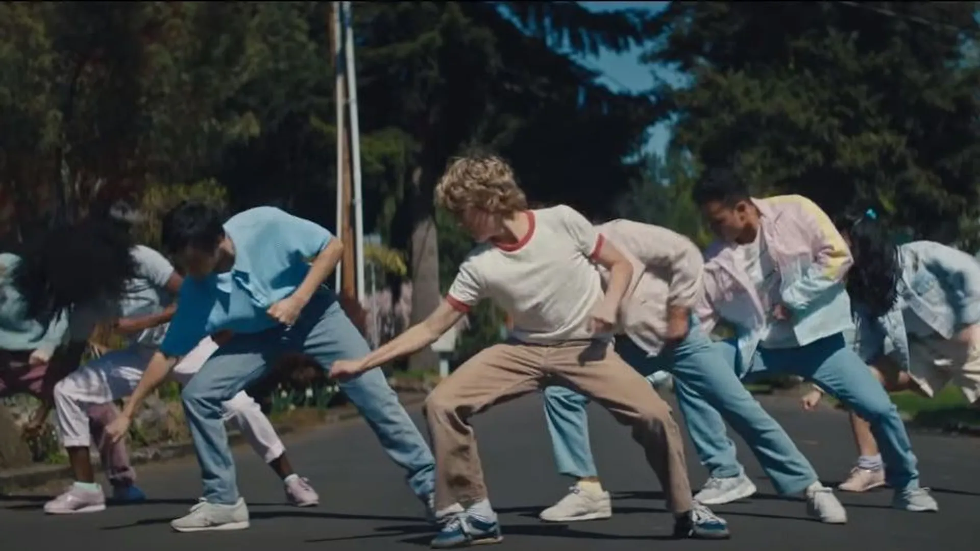 OneRepublic signe son retour avec un clip inspiré de la série ...