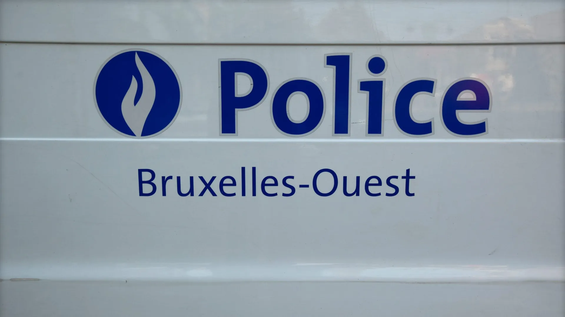 Incendie Berchem-Sainte-Agathe : la police intervient avant l’arrivée ...