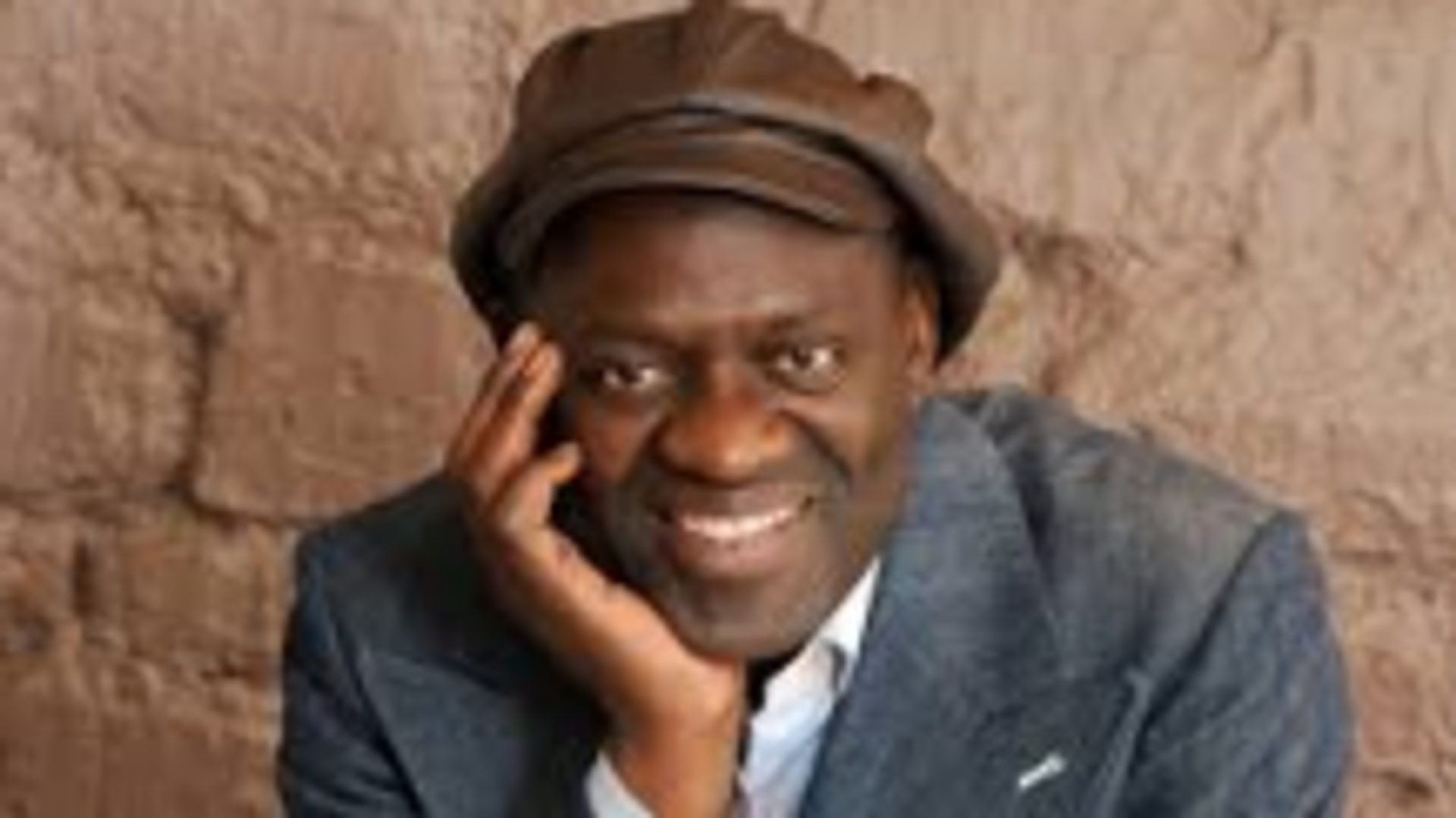 Alain Mabanckou se confie (rediffusion) - RTBF Actus