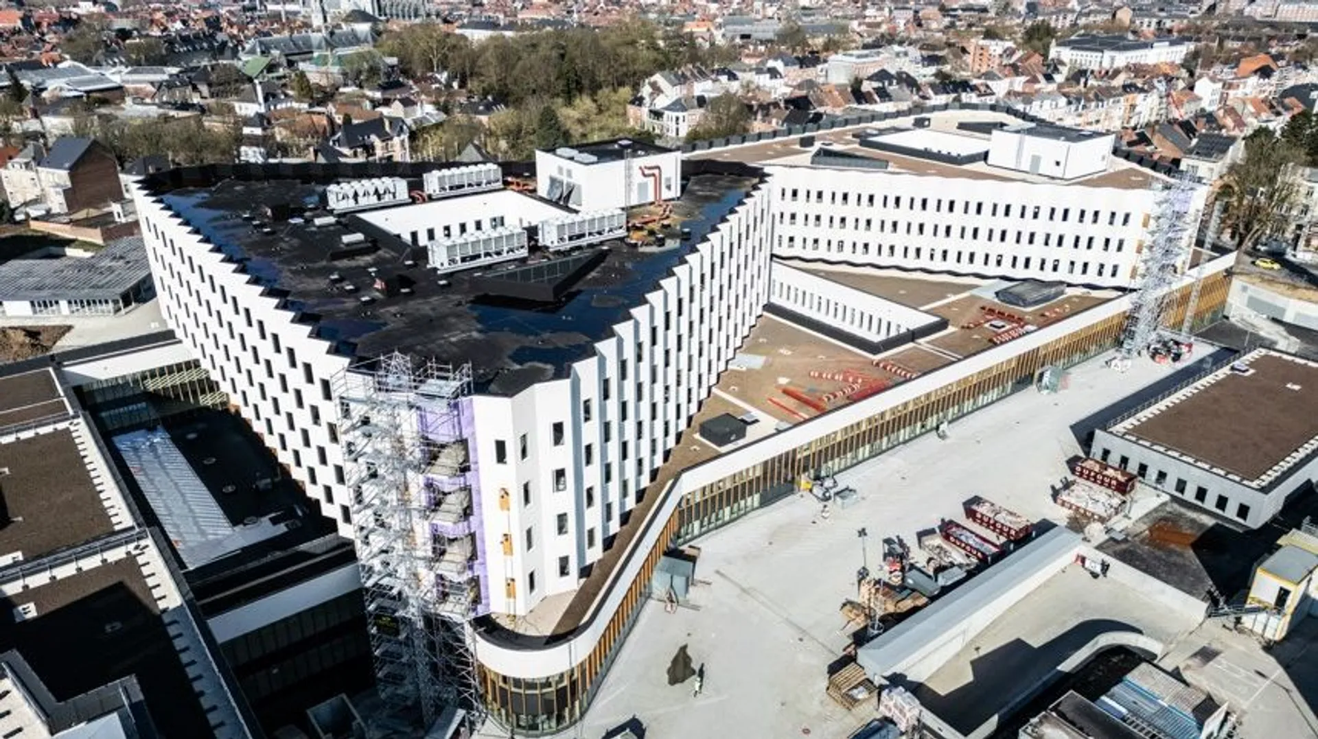 Tournai : changement de nom pour le CHwapi qui devient le 'Centre ...