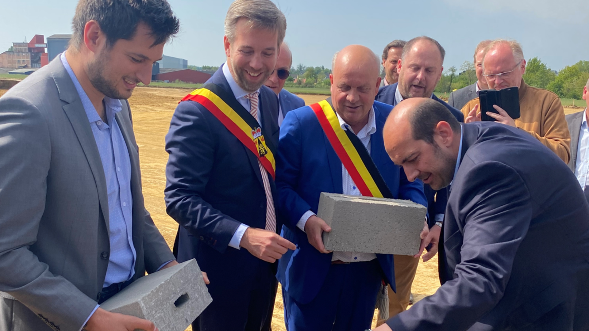 A Jodoigne, le chantier de la nouvelle piscine a démarré - RTBF Actus