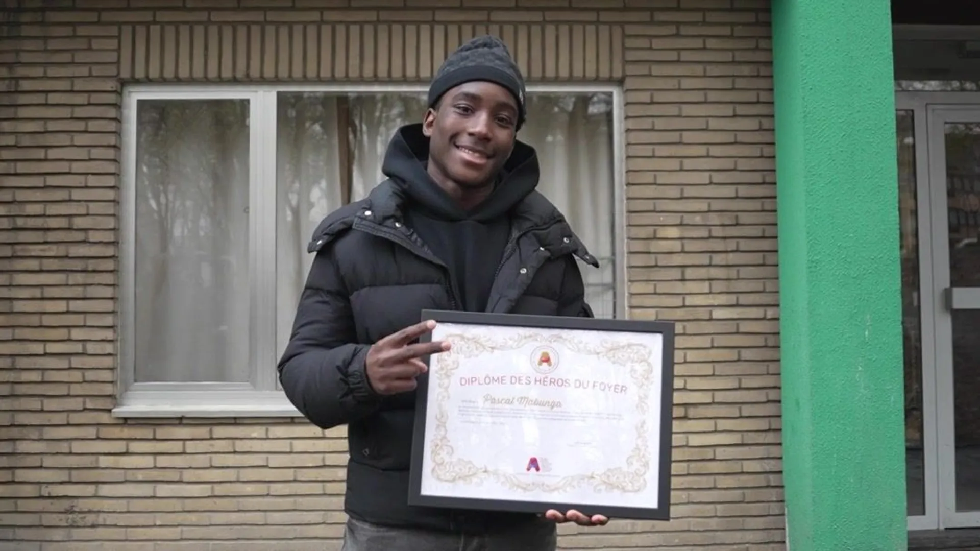 Pascal, un adolescent de 16 ans, a reçu une distinction pour son ...