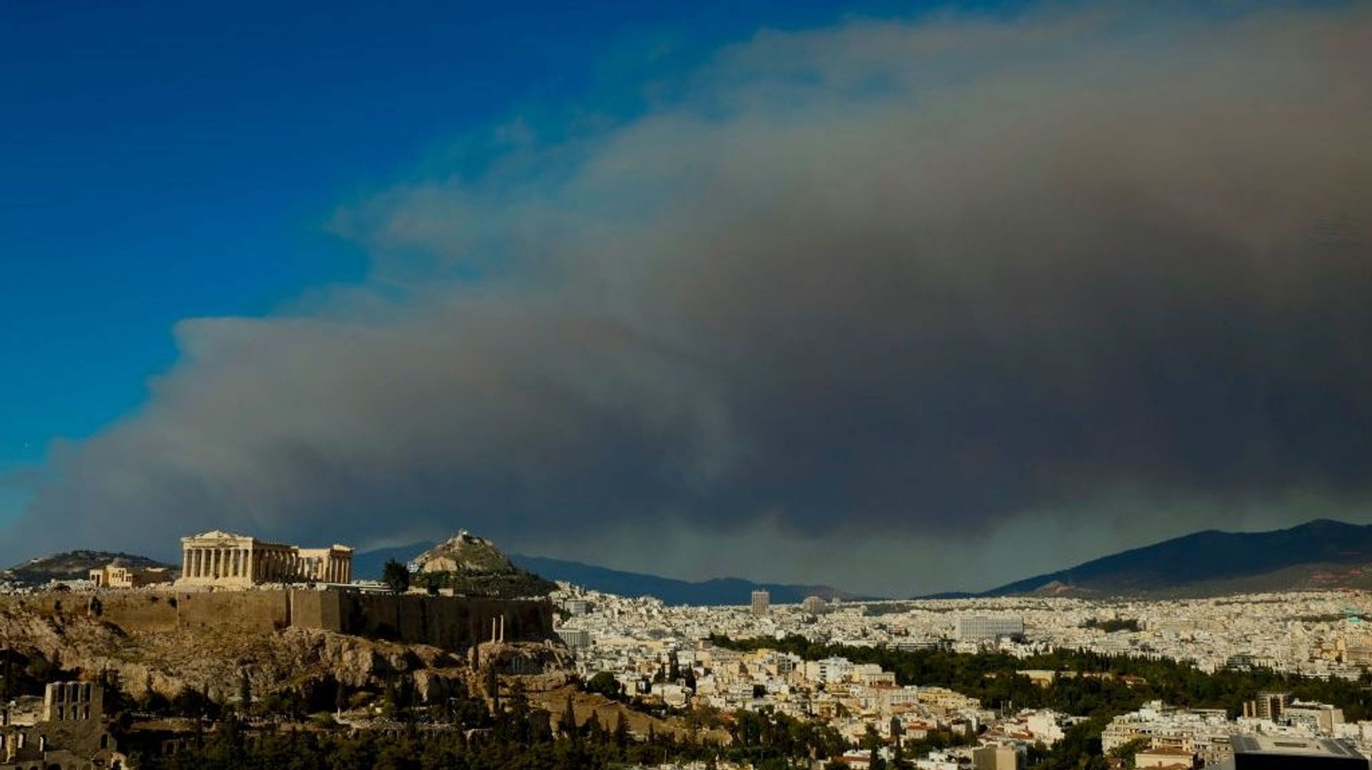 Incendies en Grèce : Athènes sera-t-elle bientôt inhabitable ? Un ...