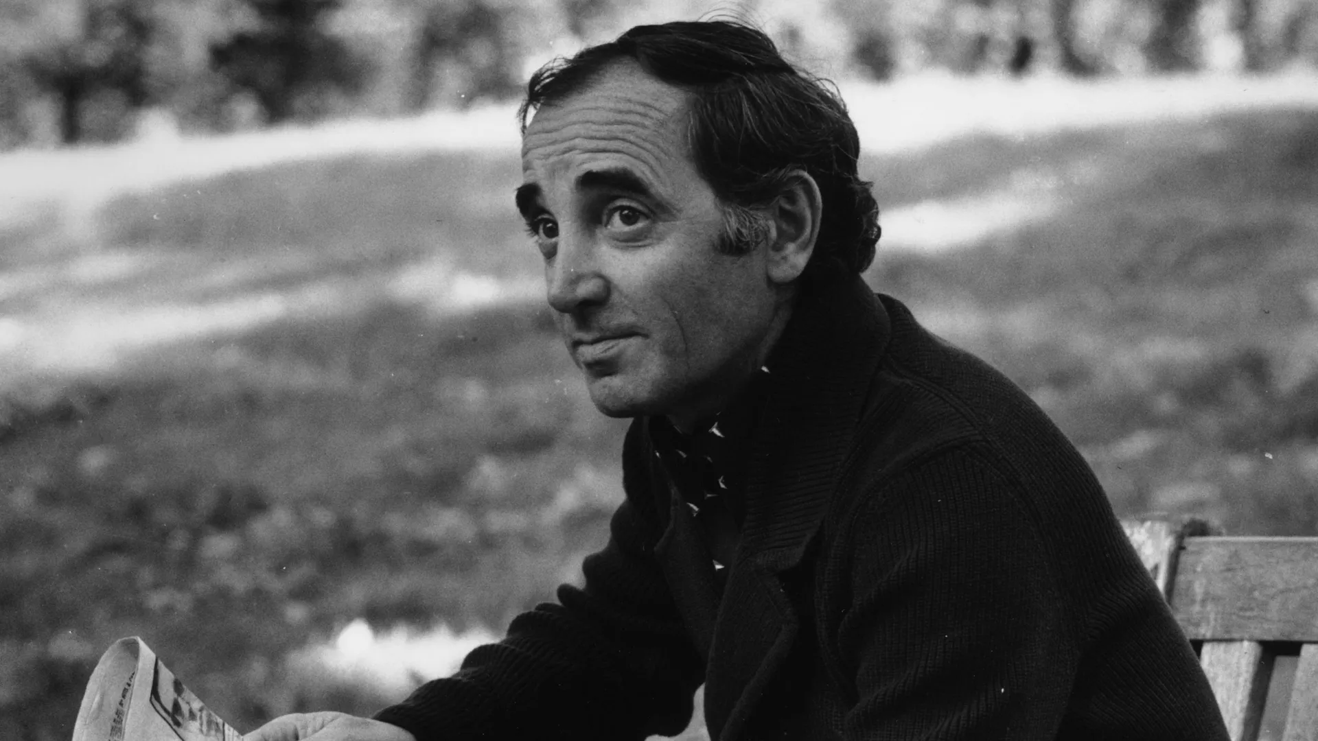 Aznavour se confie sur ses origines : 'La grande traversée, mes parents ...