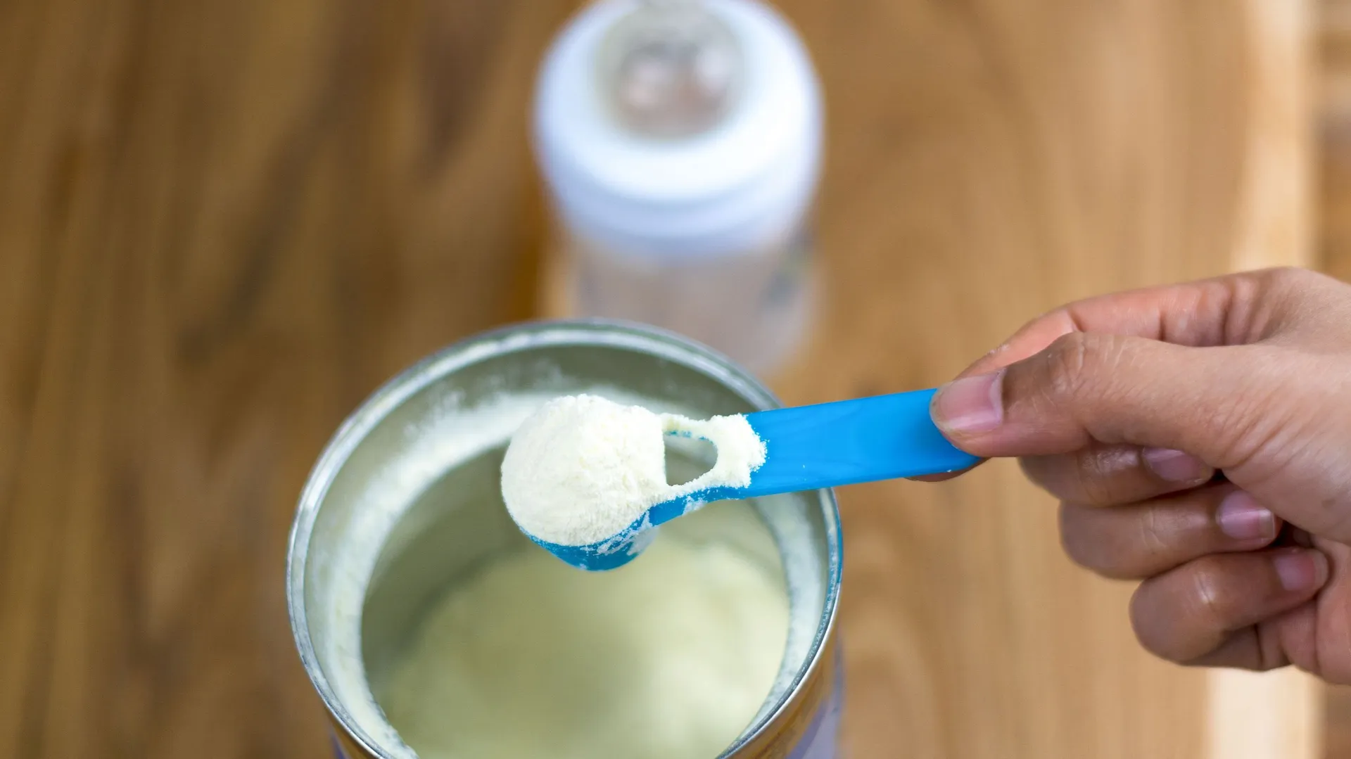 Lait infantile contaminé : du lait infantile bio vendu chez Färm ...