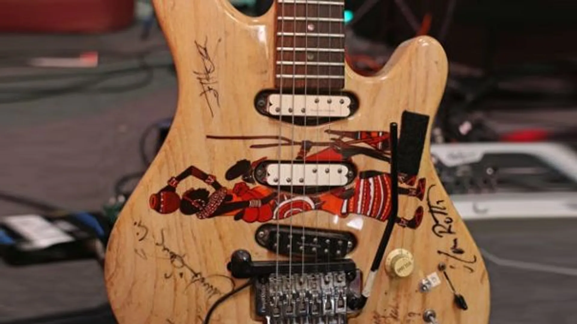 Guitar Story – Les femmes guitaristes, épisode 6 : Jennifer Batten ...