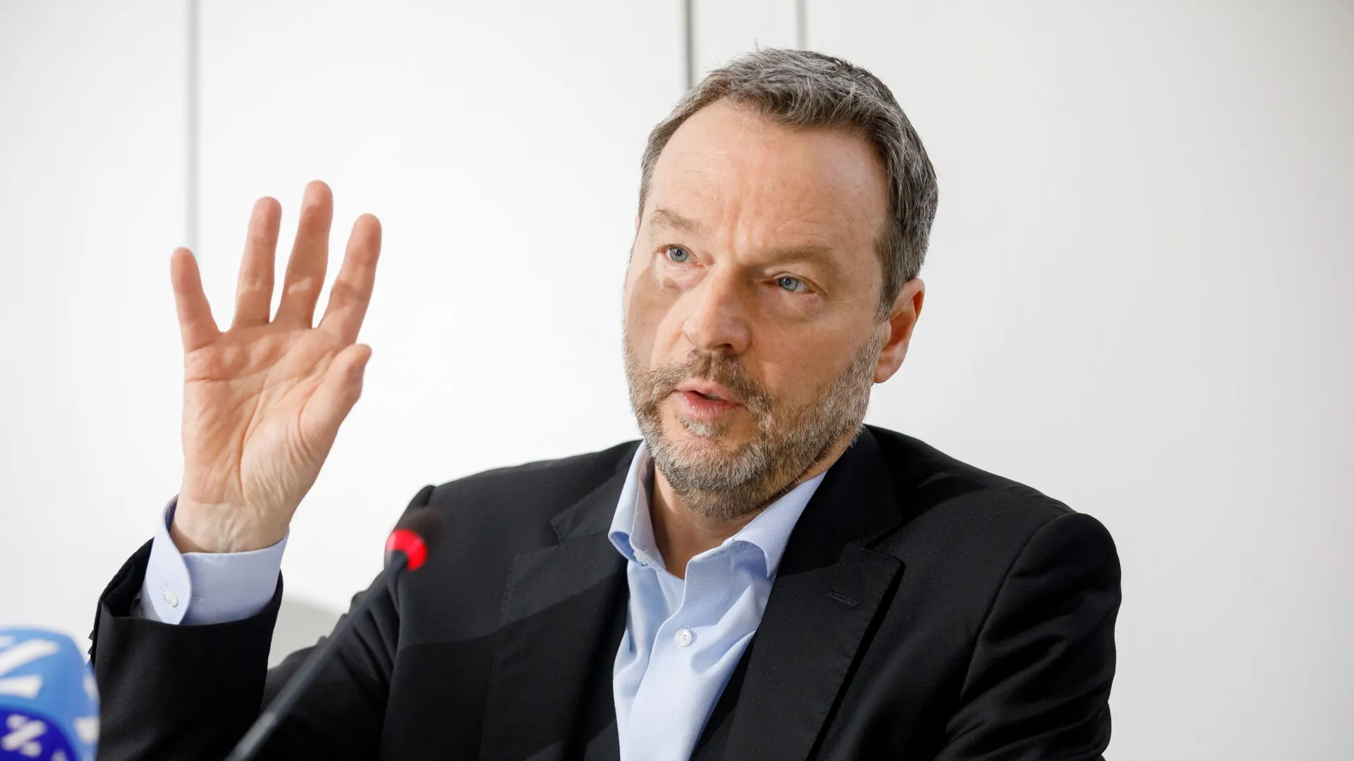 Les mauvaises nouvelles budgétaires s’accumulent pour le gouvernement ...