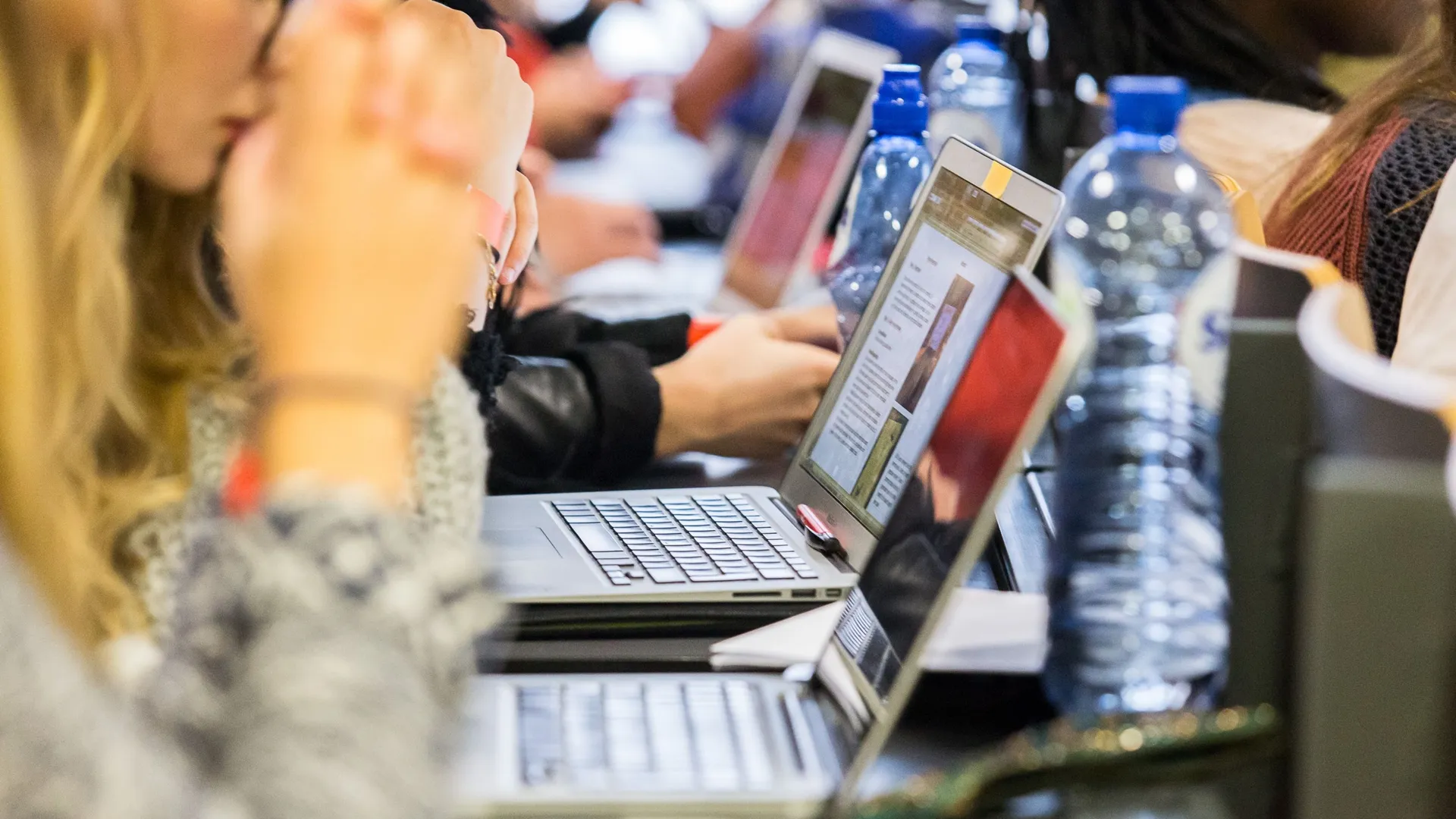 Le 'stream ripping': le nouveau mode de téléchargement illégal qui ...