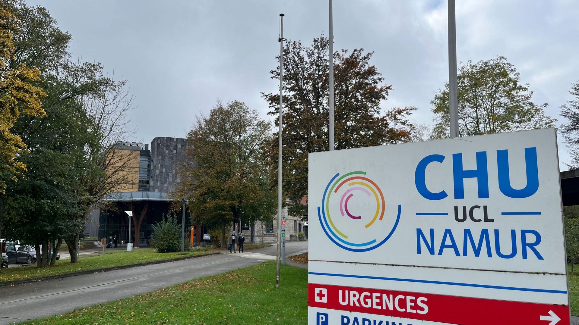 Décès d’un patient à Mont-Godinne : l’hôpital est-il intervenu trop ...